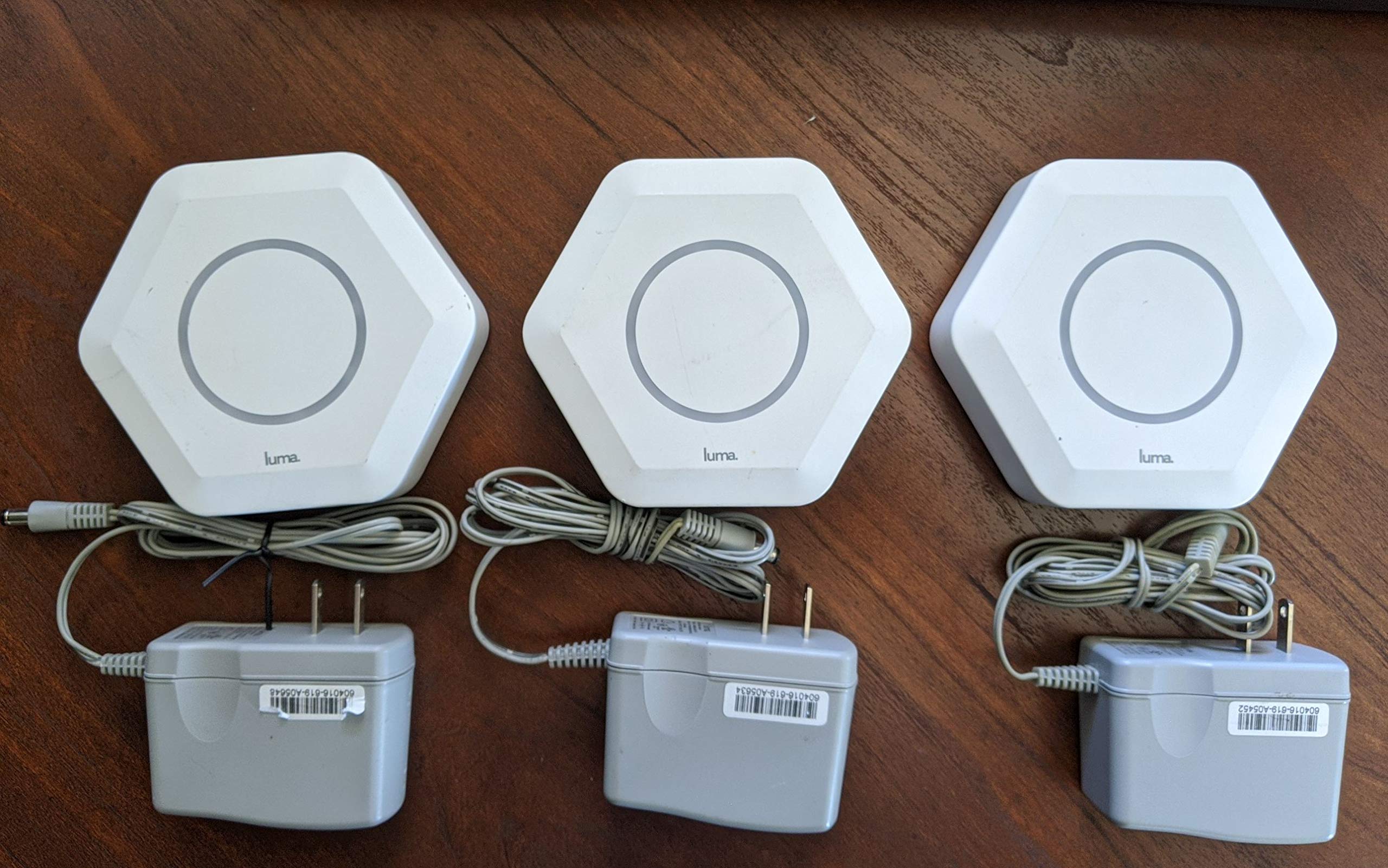 Luma Whole Home Mesh WiFi (3 Pack - White) - Replaces WiFi Extenders and Routers, Free Parental Controls, Gigabit Speed