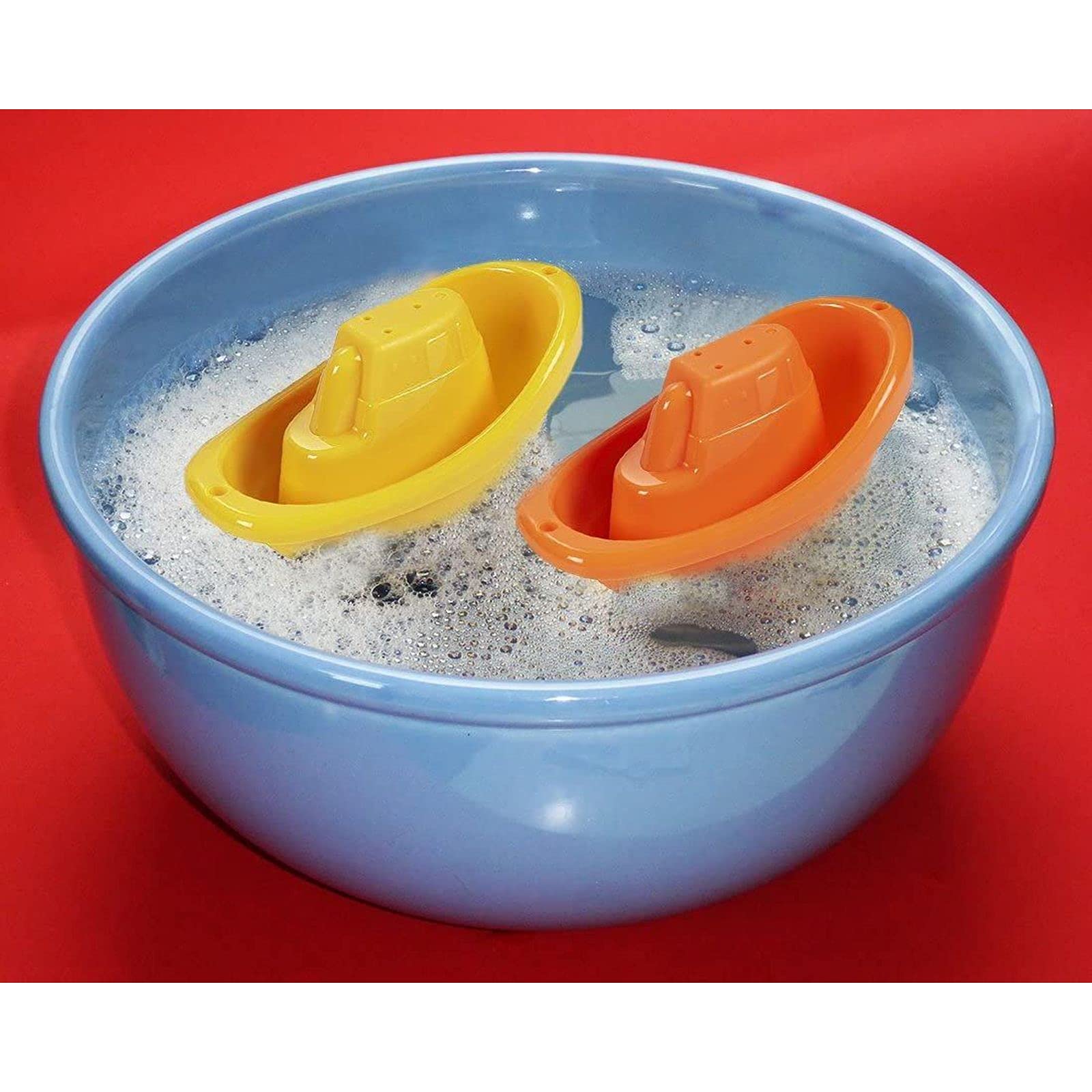 BLUE PANDA 12 Pack Bath Toy Boats, Bathtub Plastic Kids Tugboats for Ages 3 and Up, Multicolored