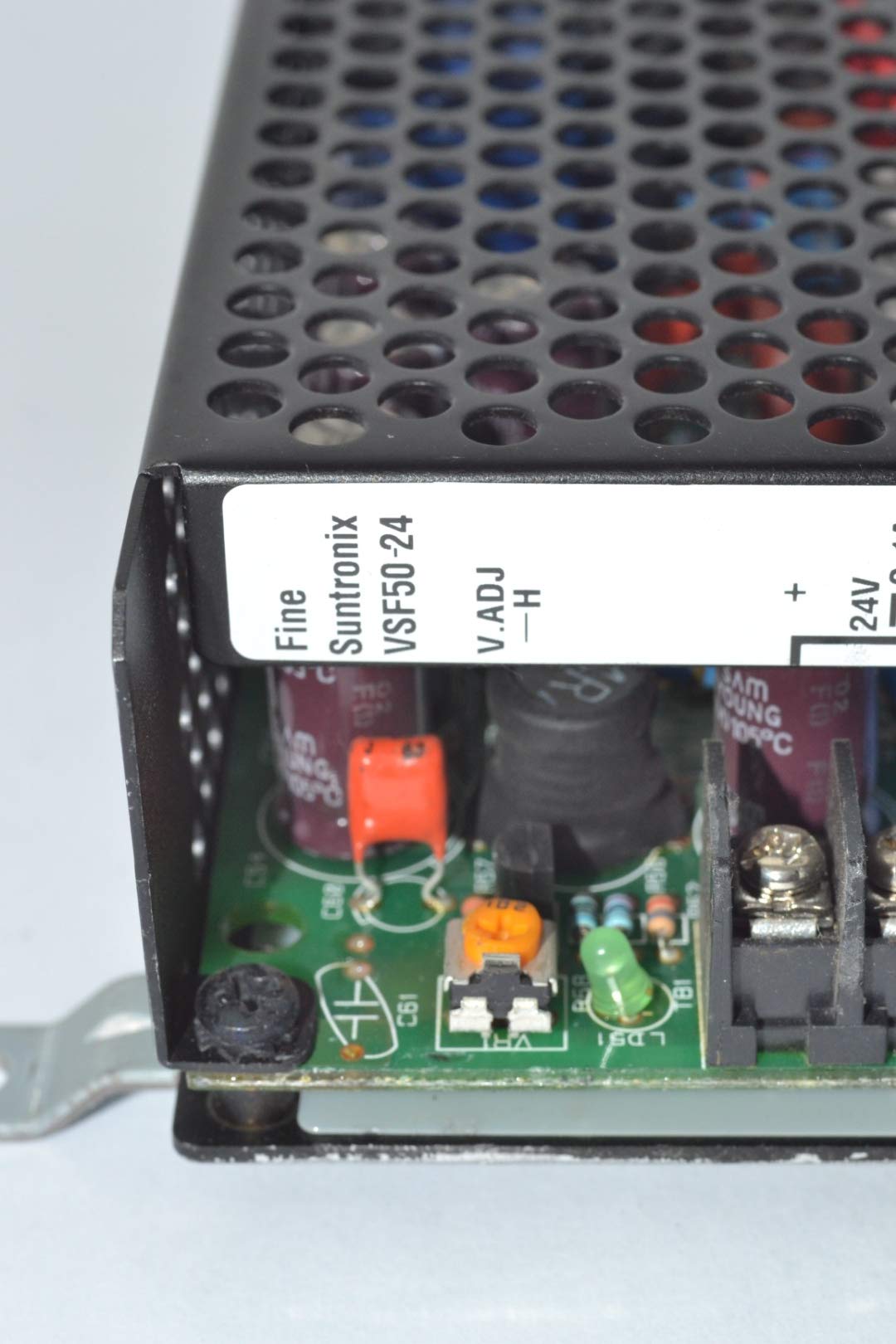 Fine SUNTRONIX VSF50-24 Power Supply 1.2AMP 85-132VAC 50/60HZ
