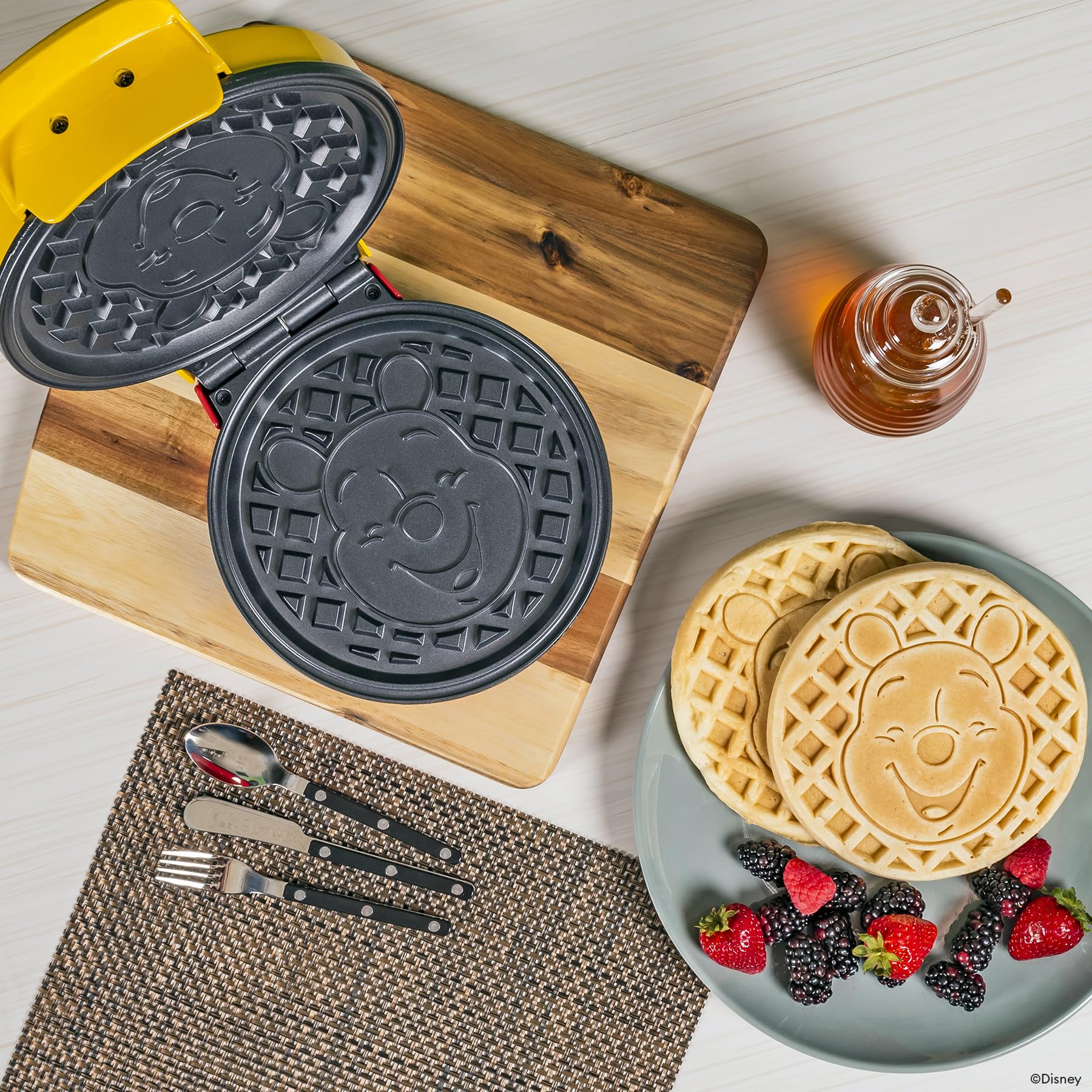 Uncanny Brands Disney Winnie the Pooh Waffle Maker - Your Favorite Honey Bear on Your Waffles