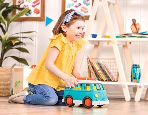 Battat- Wonder Wheels - Blue Toy Camper Van β Toy Rv For Kids, Toddlers β Realistic Details- Recyclable Materials- Camper Van- 1 Year +