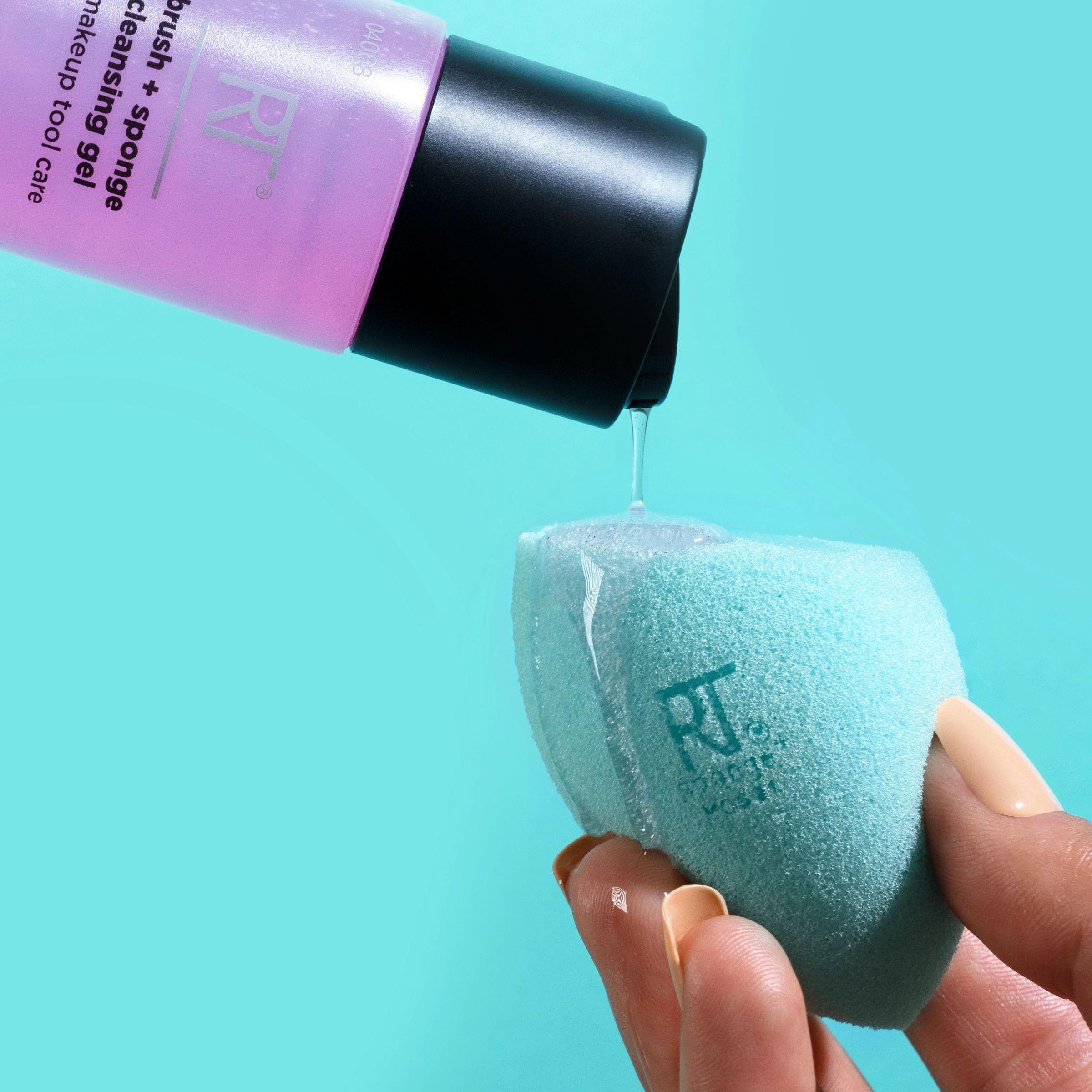 Real Techniques Miracle Deep Cleansing Gel, 4 fl. oz./118 ml Bottle