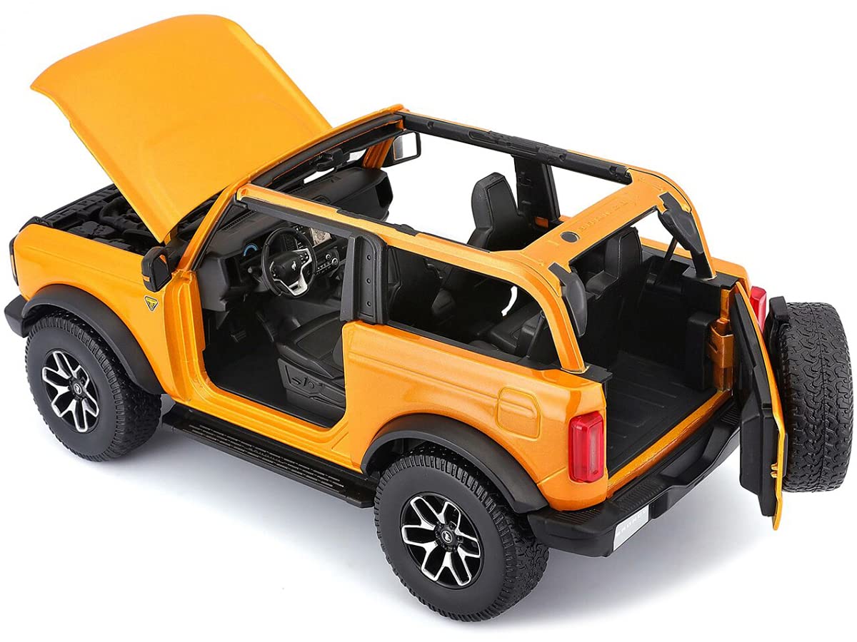Maisto Diecast Cars 2021 Ford Bronco Badlands Orange Metallic Special Edition 118 Diecast Model Car by Maisto 31457