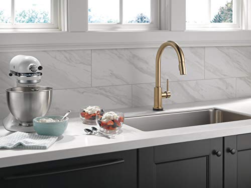 Delta Faucet Trinsic Gold Kitchen Faucet Touch, Touch Kitchen Faucets with Pull Down Sprayer, Kitchen Sink Faucet, Faucet for Kitchen Sink, Touch2O Technology, Champagne Bronze 9159T-CZ-DST
