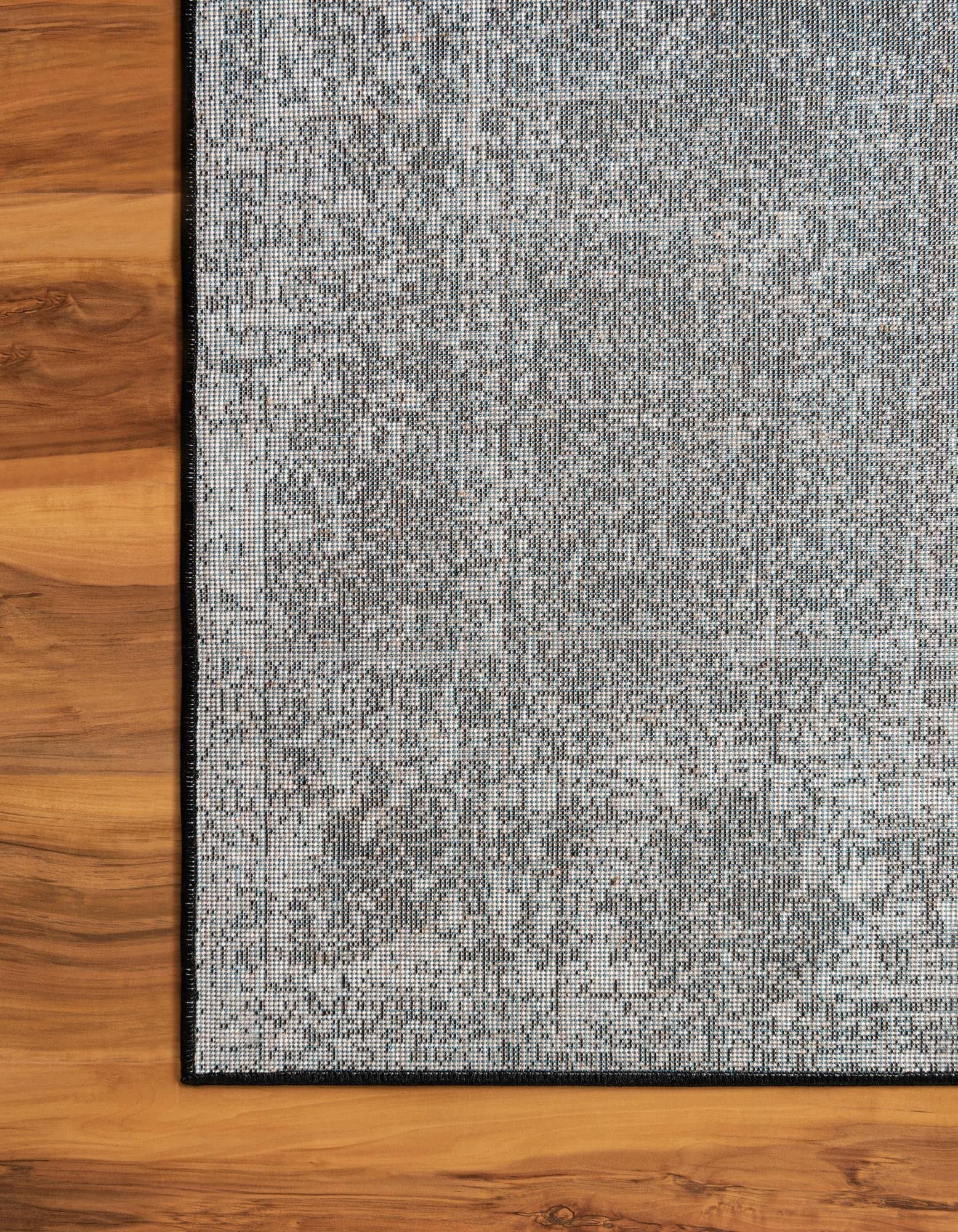 Rugs.com Monte Carlo Collection Rug โ 8' x 10' Black Medium Rug Perfect for Living Rooms, Large Dining Rooms, Open Floorplans