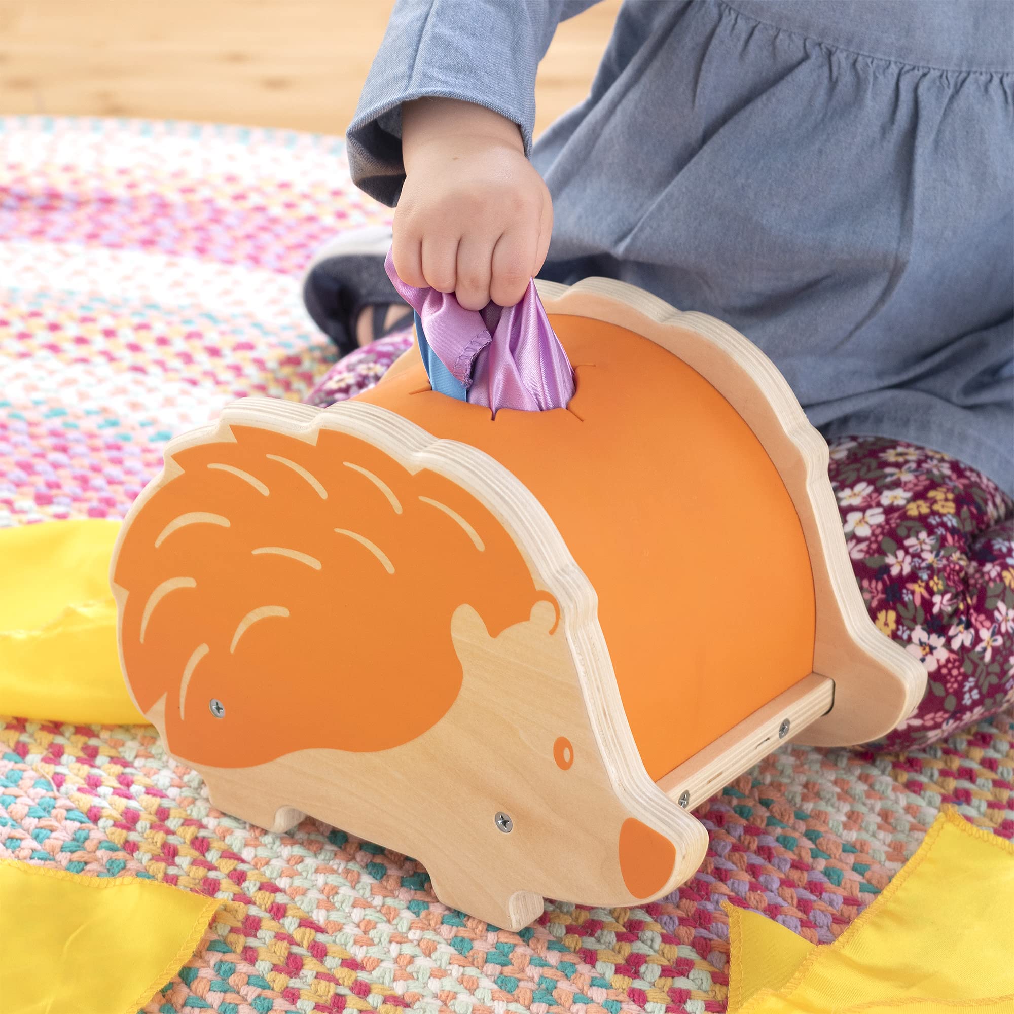 Guidecraft Hide and Play Hedgehog Tissue Box with 9 Multi-Color Satin Cloths: Kids Fine Motor Skill Toys