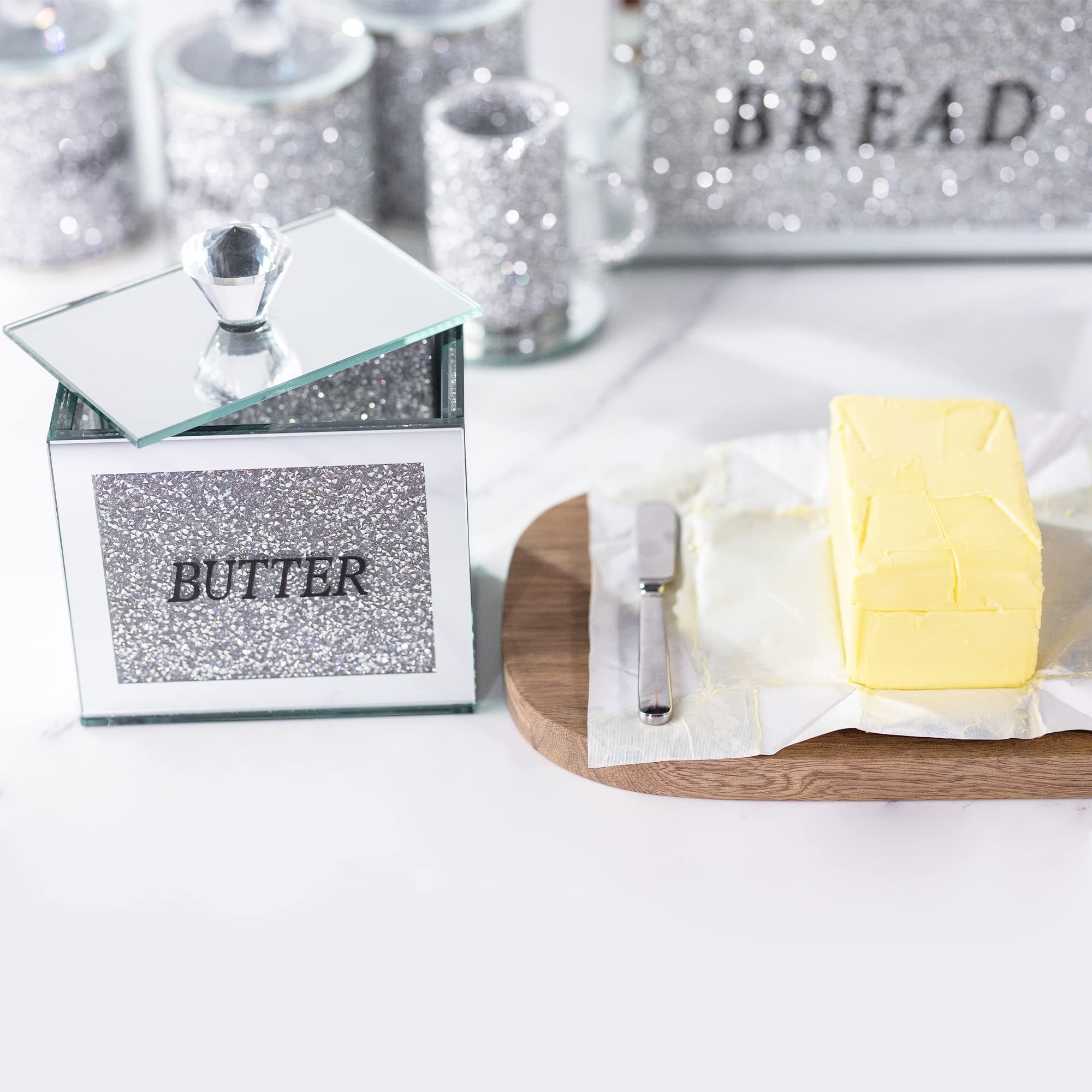 5.9"x3.9"x5.1" Butter Container Box with Lid, Glass Cheese Tank Storage Box Filled with Sparkly Crystal Crushed Diamonds, Keep Butter Cheese Fresh & Sparkle, Ideal for Kitchen, Dining Room