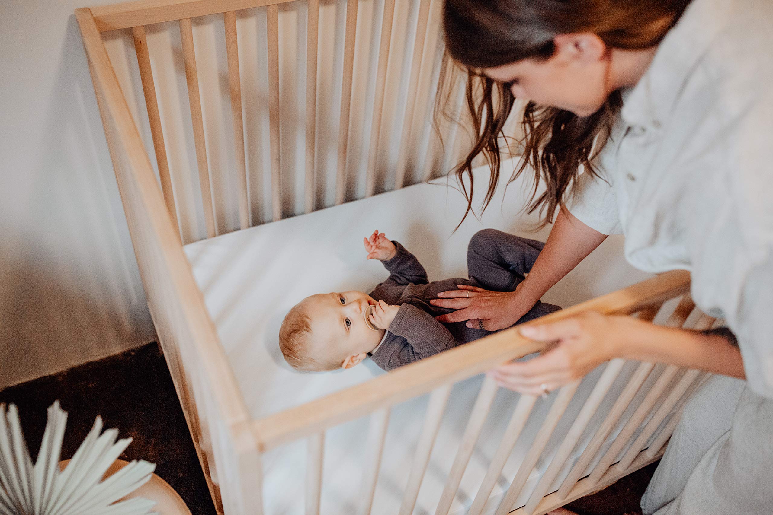 Colgate Mattress 2-N-1 - Breathable Dual-Firmness Crib Mattress Designed for Infants & Toddlers Featuring Innerspring Unit and Two Cushioning Layers Per Side