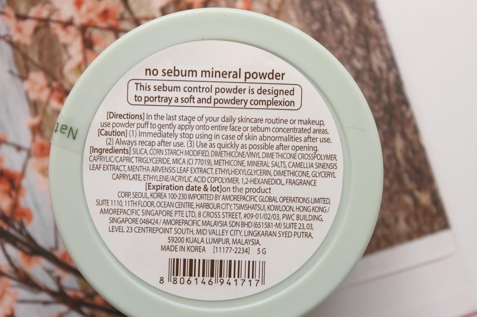 SoltreeBundle 2pcs No Sebum Mineral Powder 5g Korea Skincare with SoltreeBundle Oil Blotting Paper 50pcs