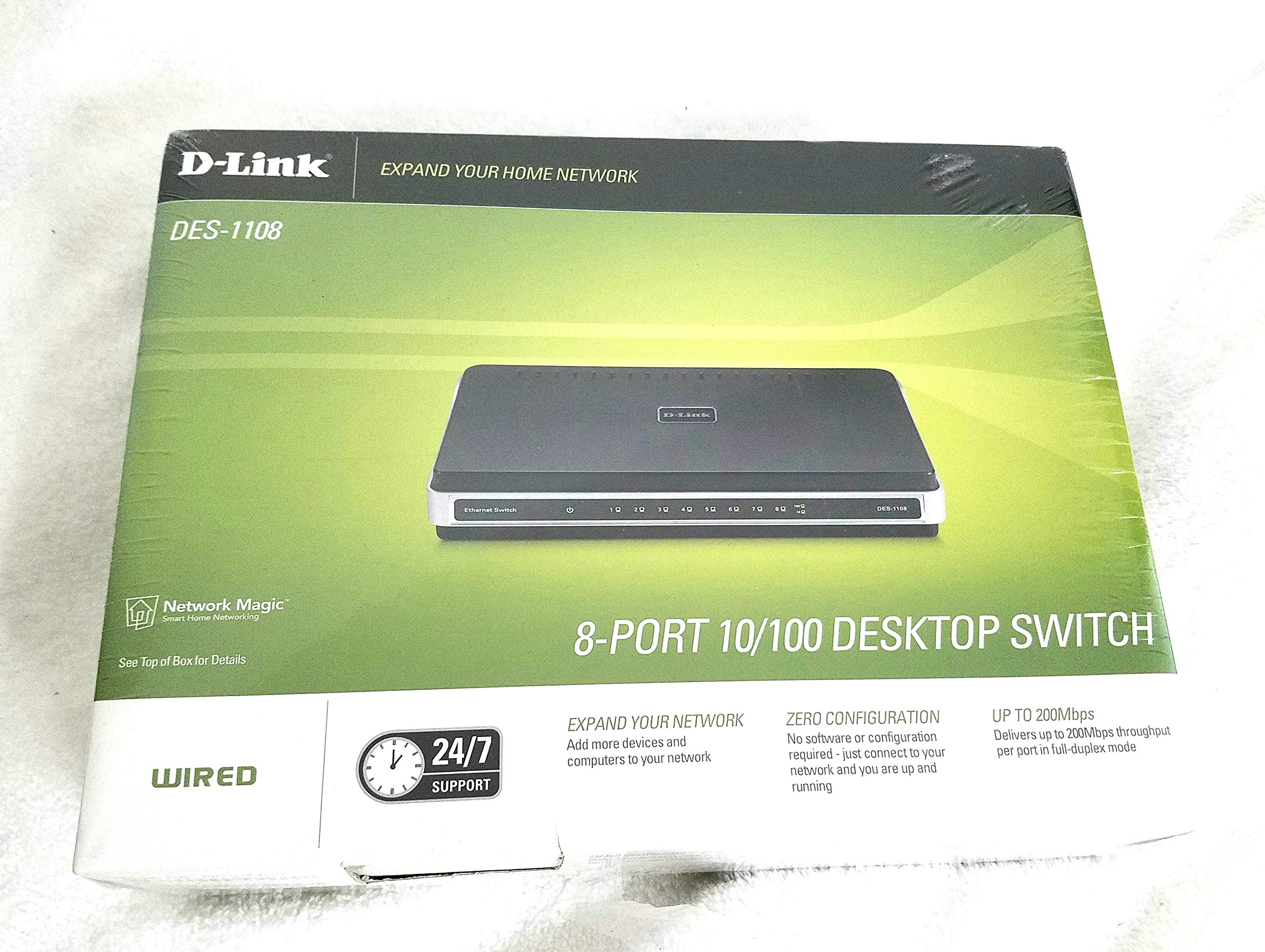 D-Link DES-1108 Unmanaged 8-Port 10/100 Desktop Switch
