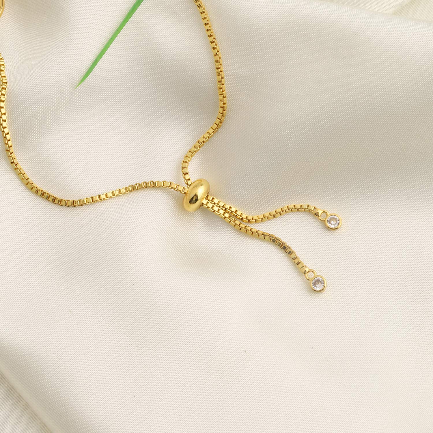 MYOSPARK Stethoscope Adjustable Chain Bracelet Medical Jewelry Gift For Doctor Nurse Medical Student (stethoscope bracelet gold)