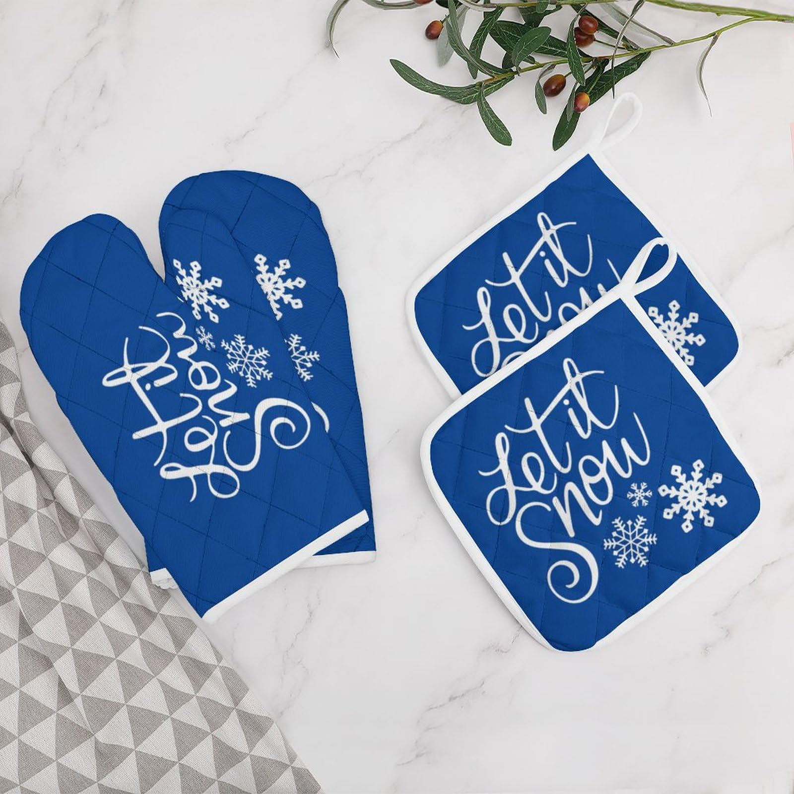 4PCS Oven Mitts and Pot Holders Sets, Blue and White Christmas Snowflake Oven Mitts Set Heat Resistant Kitchen Microwave Gloves Safe for Baking,Cooking, BBQ