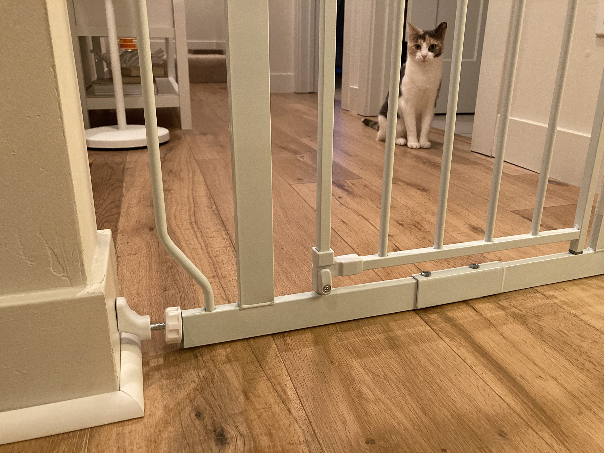 Baby Gate Guru M8 (8mm) Quarter Round Spindle Rod Adapter 2 Pack for Pressure Mounted Baby and Pet Safety Gates (8mm, White)