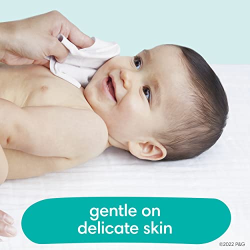 Pampers Baby Wipes, Complete Clean Baby Fresh Scented Wipe, Gently Cleans Head to Toe, 216 Total (3 Flip-Top Packs)