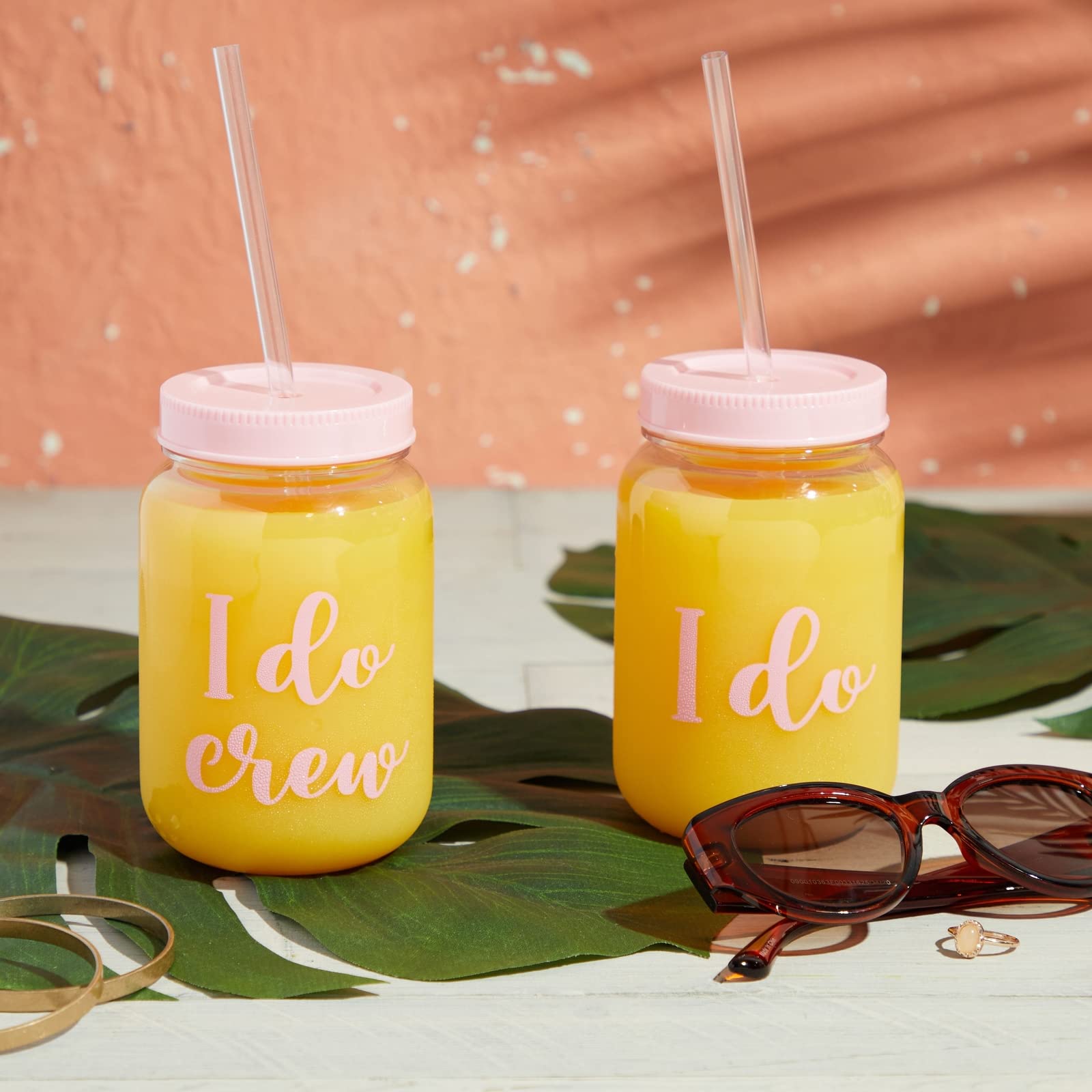 BLUE PANDA 12 Pack I Do Crew Bachelorette Party Cups with Lids, Pink Bridal Shower Mason Jar Gifts (18 oz)