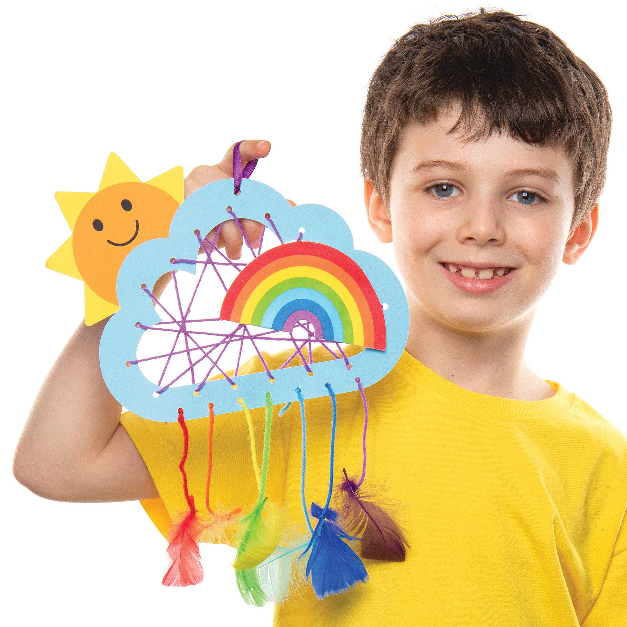 Baker Ross AT774 Rainbow Dreamcatcher Kits - Pack of 4, Create Your Own Dreamcatcher Kits for Kids Arts and Crafts, Wall Decorations for Girls and an Introduction to Sewing