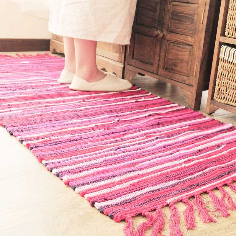 SERENITA Chindi Rug Reversible Rag Cotton Hand Woven Throw Area Rugs for Kitchen Bedroom Bathroom Livingroom Washable Stripe Red 22" x 36"