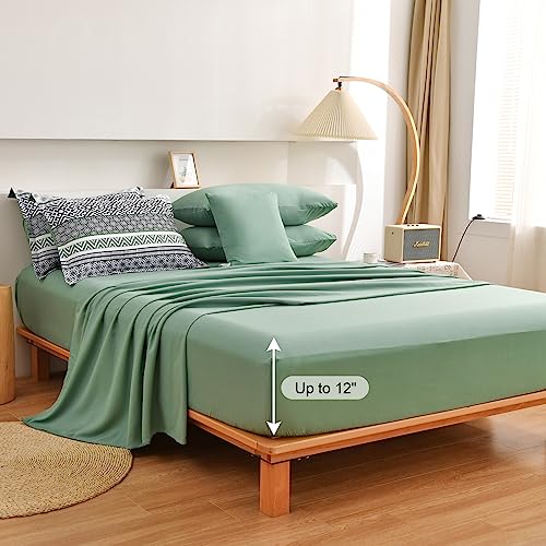 Luxudecor Boho Comforter Set Queen Size 7 Piece, Green Bohemian Bed in a Bag, Striped Comforter and Sheet Set, Soft Microfiber Bedding Set for All Season(Green, 90"x90")