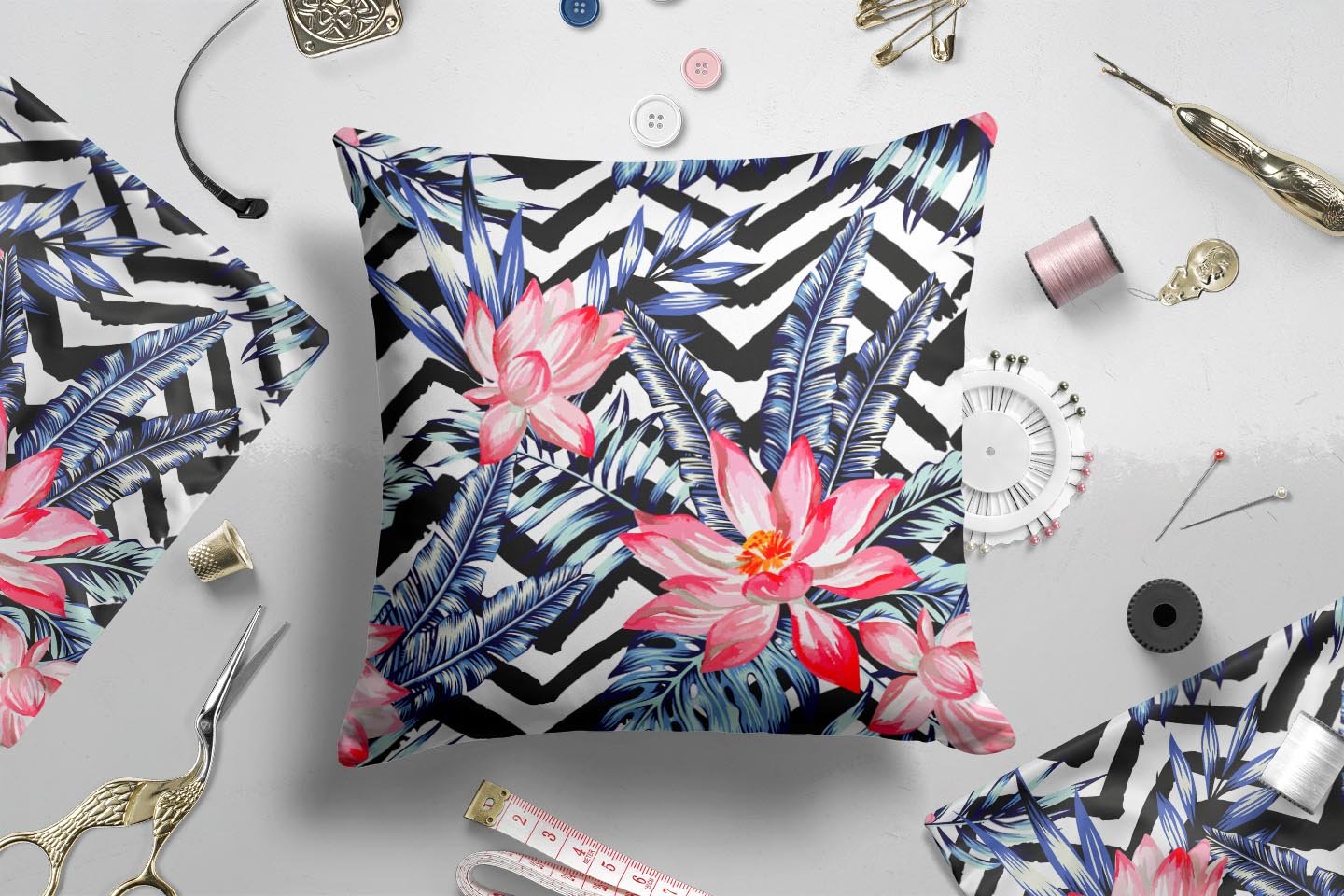 iiRov Summer Design Ink-Fuzed Decorative Throw Pillow - Vivid Tropical Chevron Floral v1