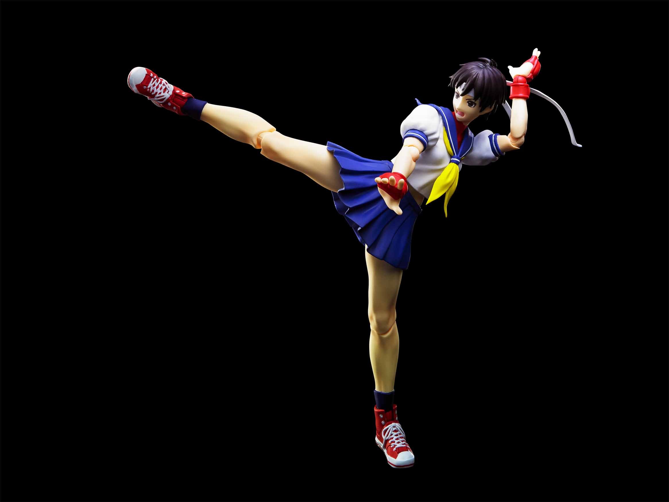 Bandai Tamashii Nations S.H.Figuarts Sakura Kasugano "Street Fighter" Action Figure, Multi-colored, 8" (BAN23895)
