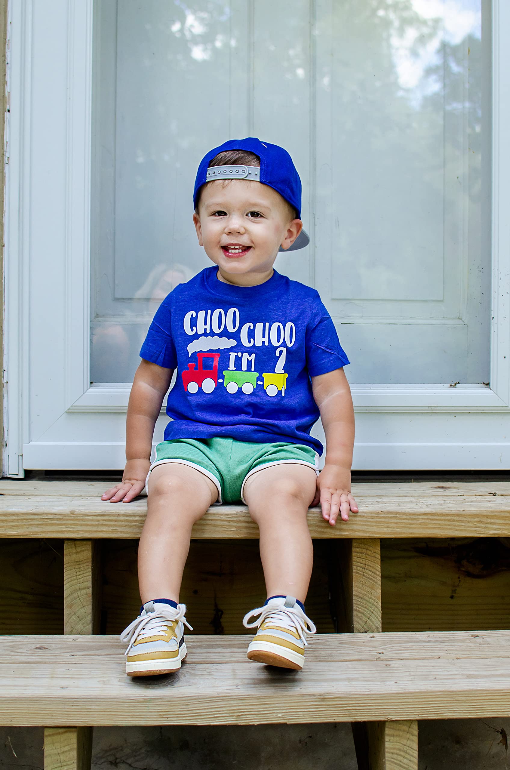 Olive Loves Apple Choo Choo I'm Two Boys 2nd Birthday T-Shirts for Baby Boys Second Birthday Outfit Vintage Royal Shirt 2T