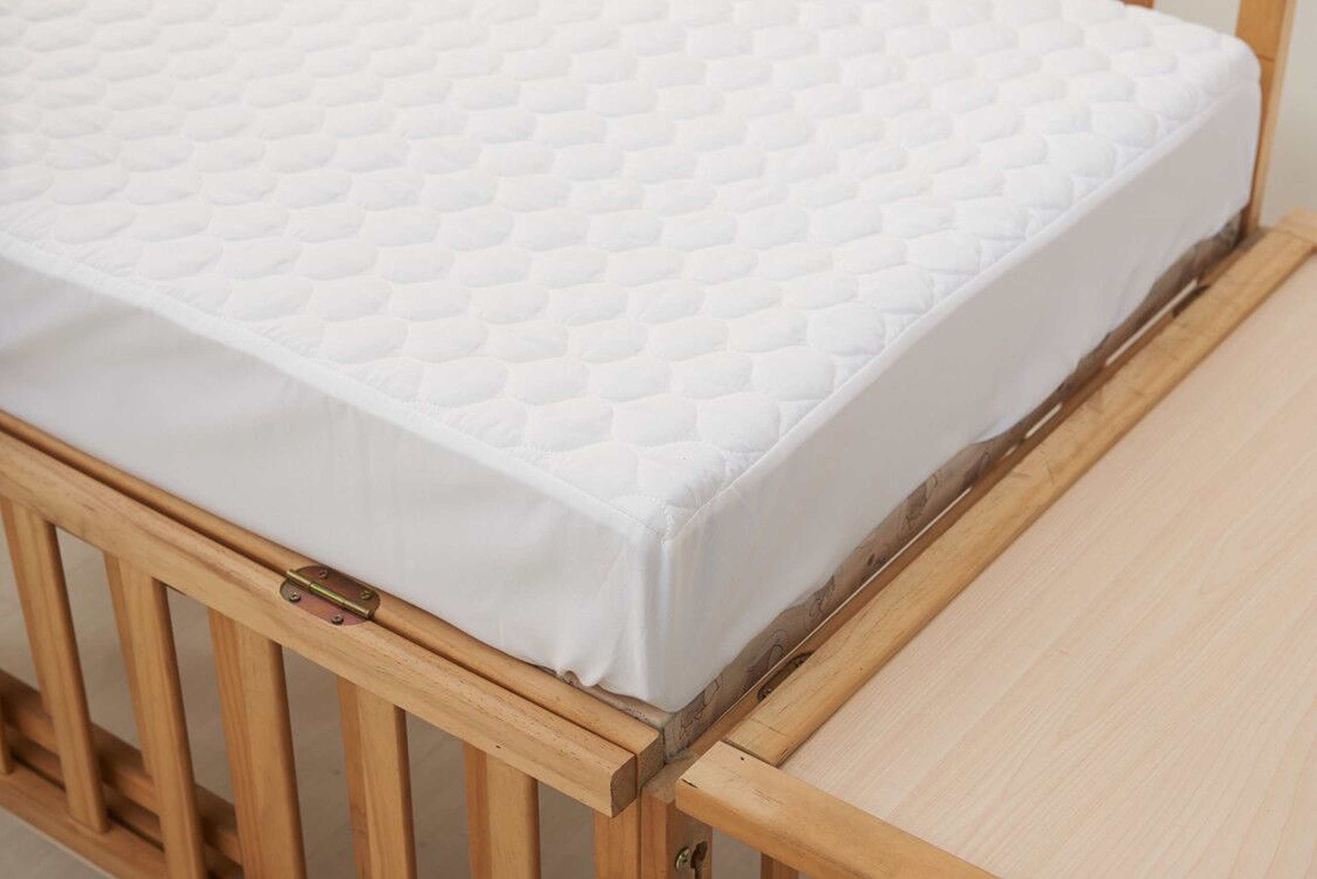 Elegant Comfort Baby-Swaddle-Blue 100% Waterproof Fitted Crib and Toddler Protective Mattress Protector Pad Cover, 28 X 52, White