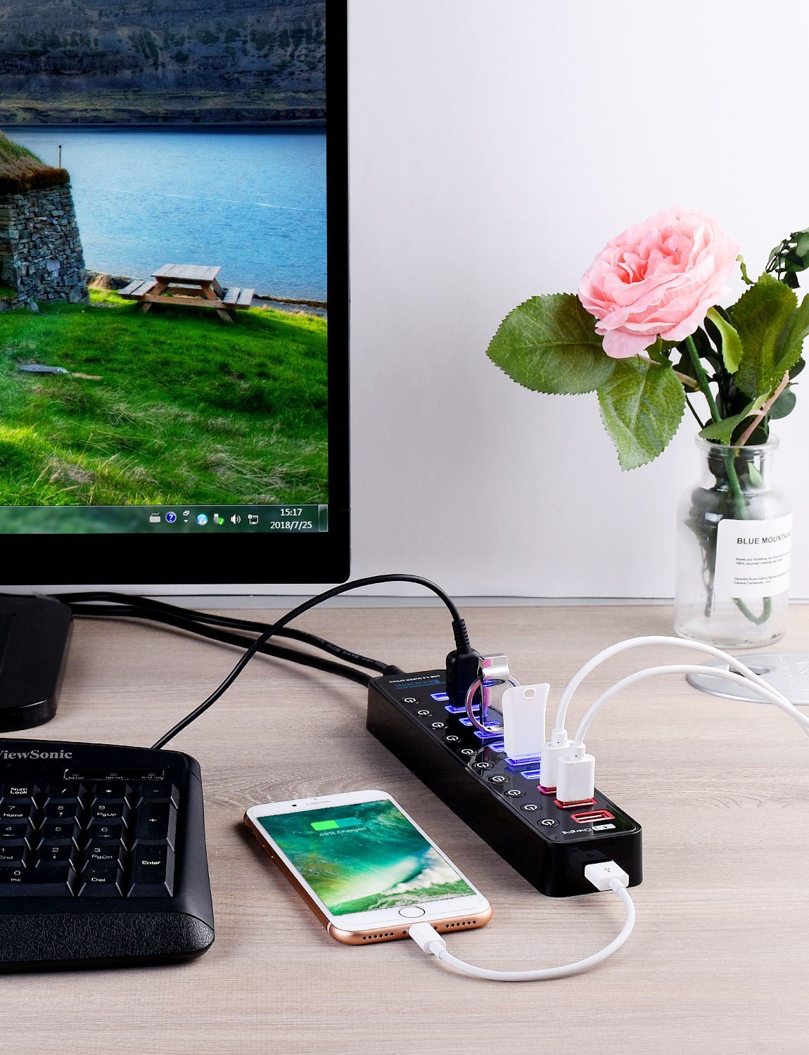 USB 3.0 Hub - Tendak 7 USB 3.0 Data Ports + 3 USB Smart Charging Ports with Individual On/Off Port Powered 10 Port USB Hub for PC Mac PS4 Xbox One XPS Surface Pro