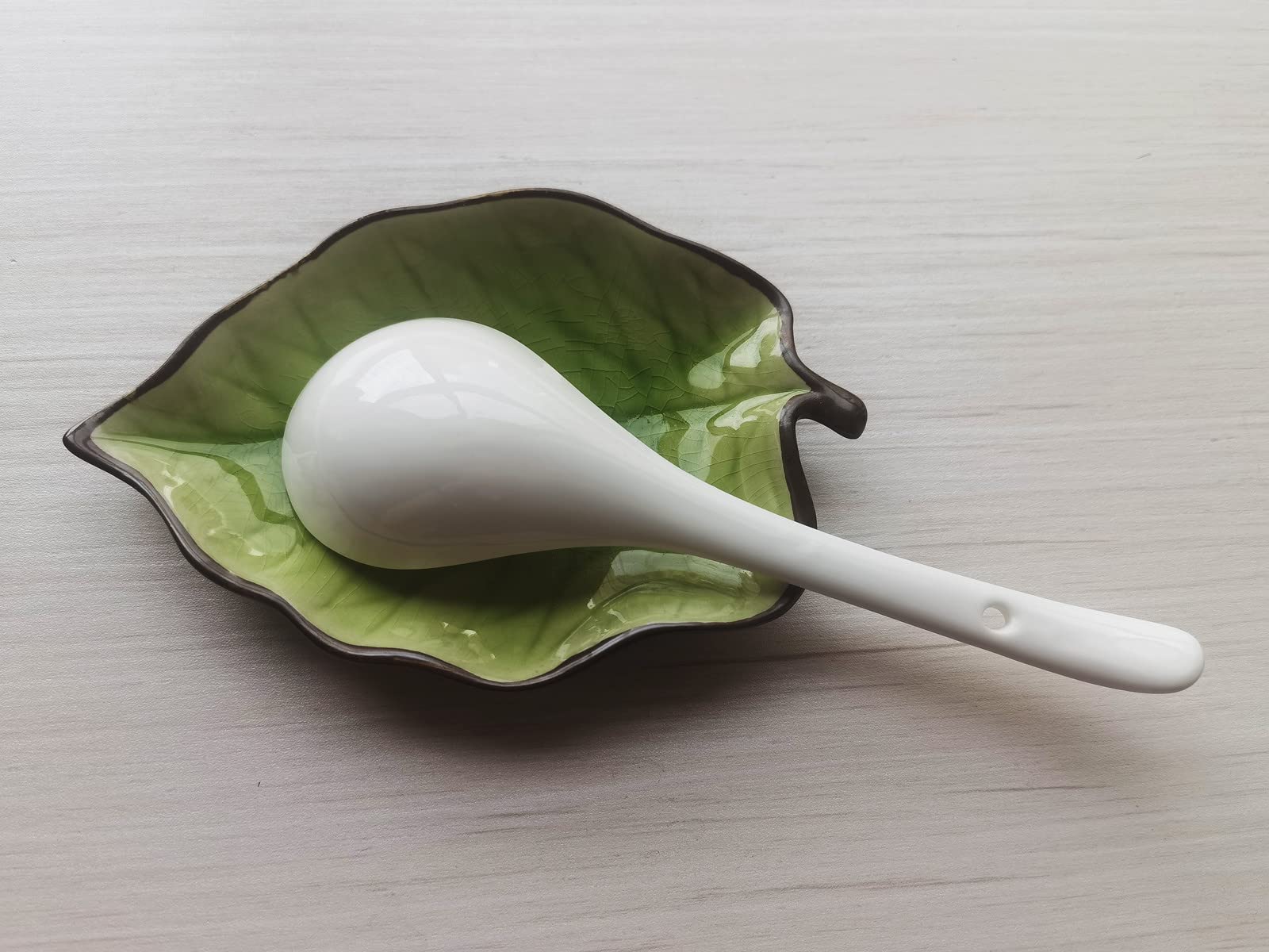 Ceramic Spoon Rest Cooking Spoon Holder for Kitchen Counter/Stove Top/Dining Table with Cute Spoon, Leaf Shaped, Modern Farmhouse Decorative, 7.5x5.1 inch