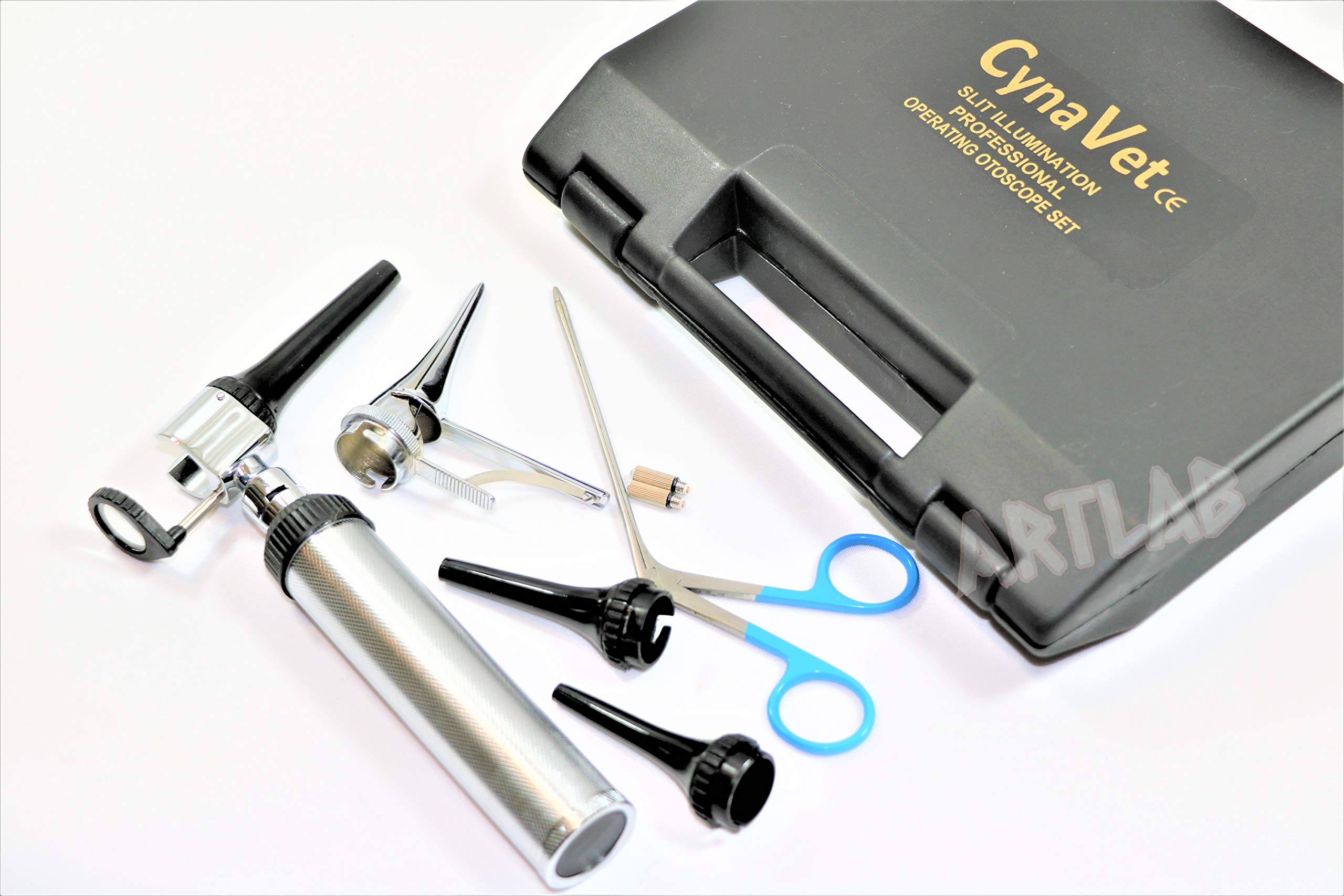 Artlab -Veterinary Operating Otoscope with Reusable Ear Speculas-Alligator Forceps and 2 Replacement Bulbs - Perfect for Home and Professional Use (Carrying Hard Case)