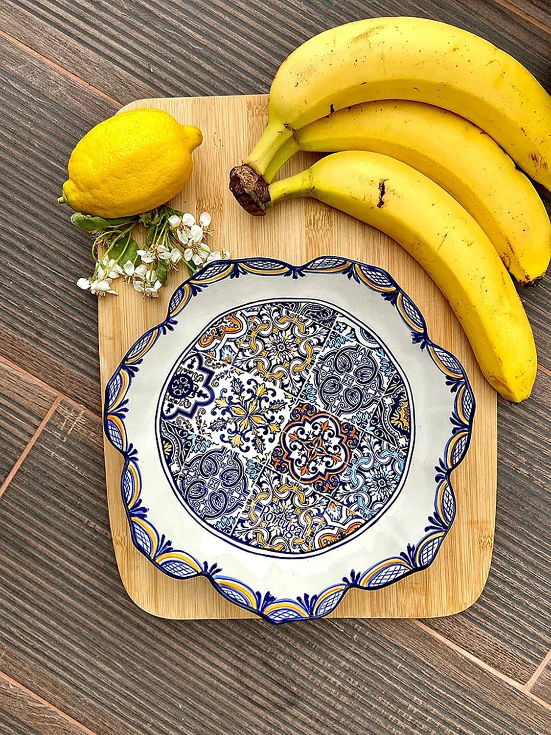Alcoa Arte Portuguese Pottery Alcobaça Ceramic Decorative Salad Serving Bowl (Yellow), 8.5 in x 8.5 in x 3 in Inch (L x W x H), 175