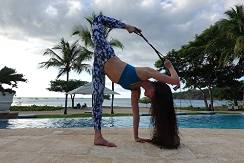 365 Active Stretching Strap with Loops for Flexibility - for Yoga, Dance, Exercise, Ballet or Physical Therapy - Best for Travel, Small, Lightweight