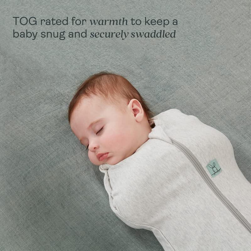 ergoPouch 0.2 tog Baby Sleep Sack 3-6 Months - Baby Sleeping Sack for Warm & Cozy Nights - Cocoon Swaddle Sack Baby Keeps Calm & Relaxed - Baby Sleeping Bag Regulate Body Temperature (Blush Leaf)