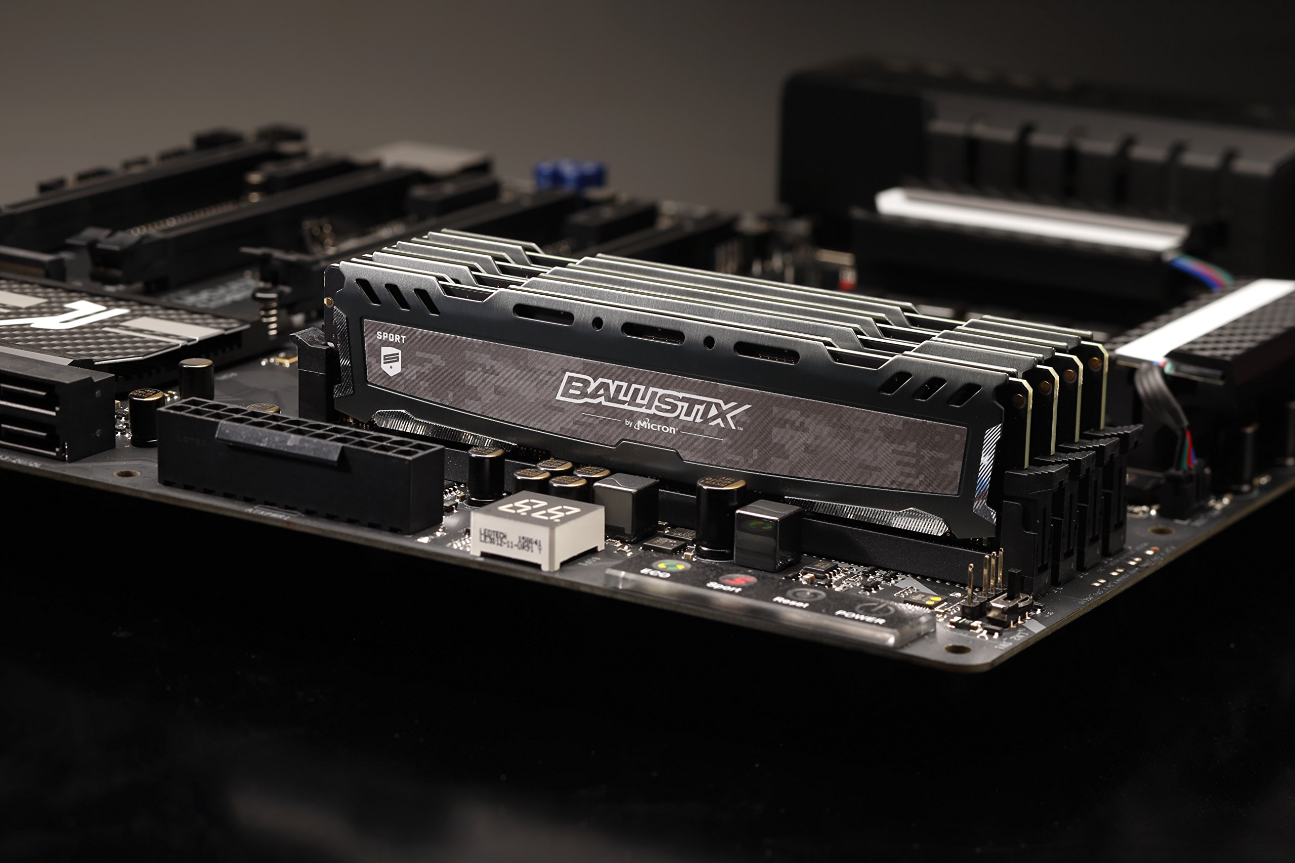 Crucial Ballistix Sport LT 2400 MHz DDR4 DRAM Desktop Gaming Memory Kit 16GB (8GBx2) CL16 BLS2K8G4D240FSC (White)