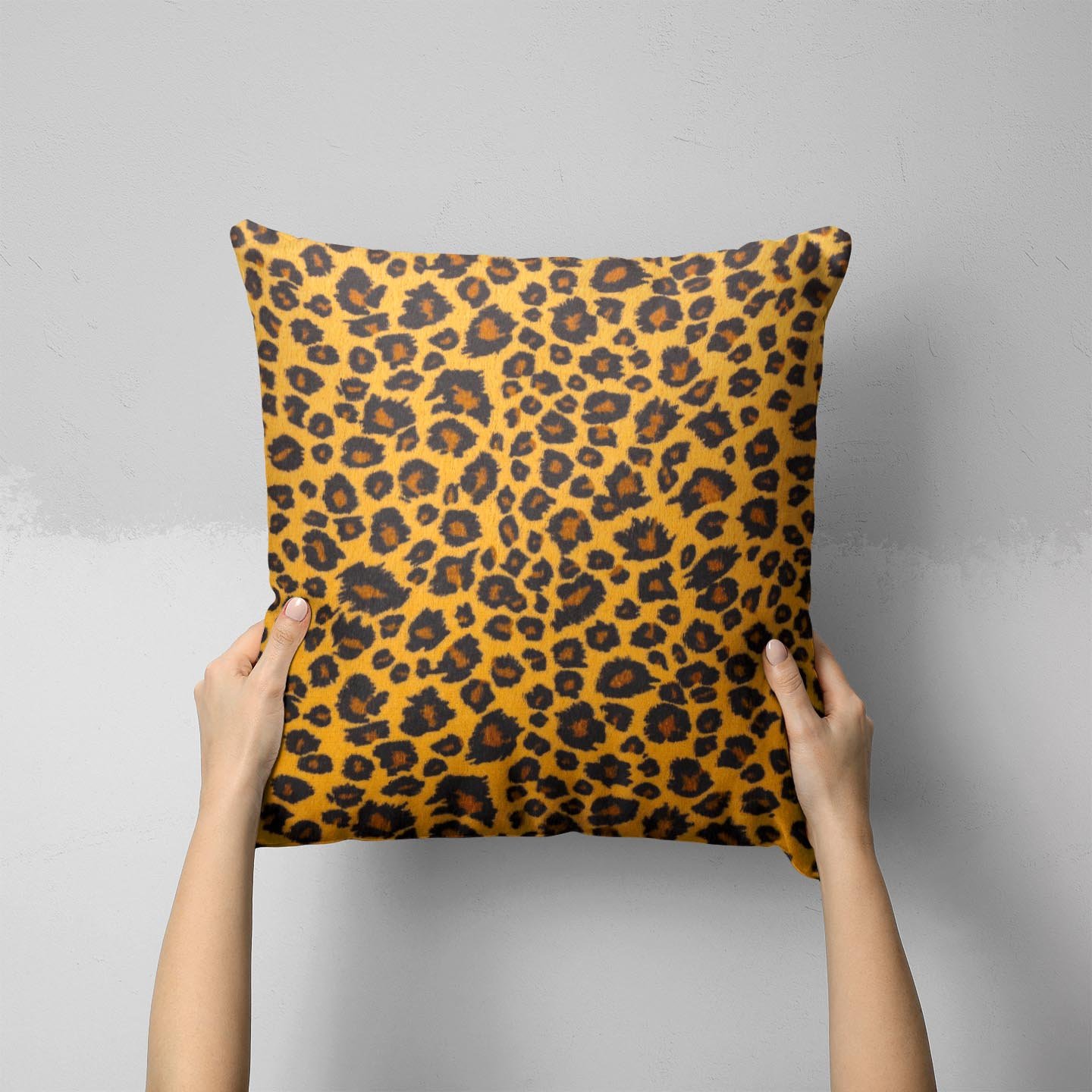 iiRov Summer Design Ink-Fuzed Decorative Throw Pillow - Summer Tiger Fur