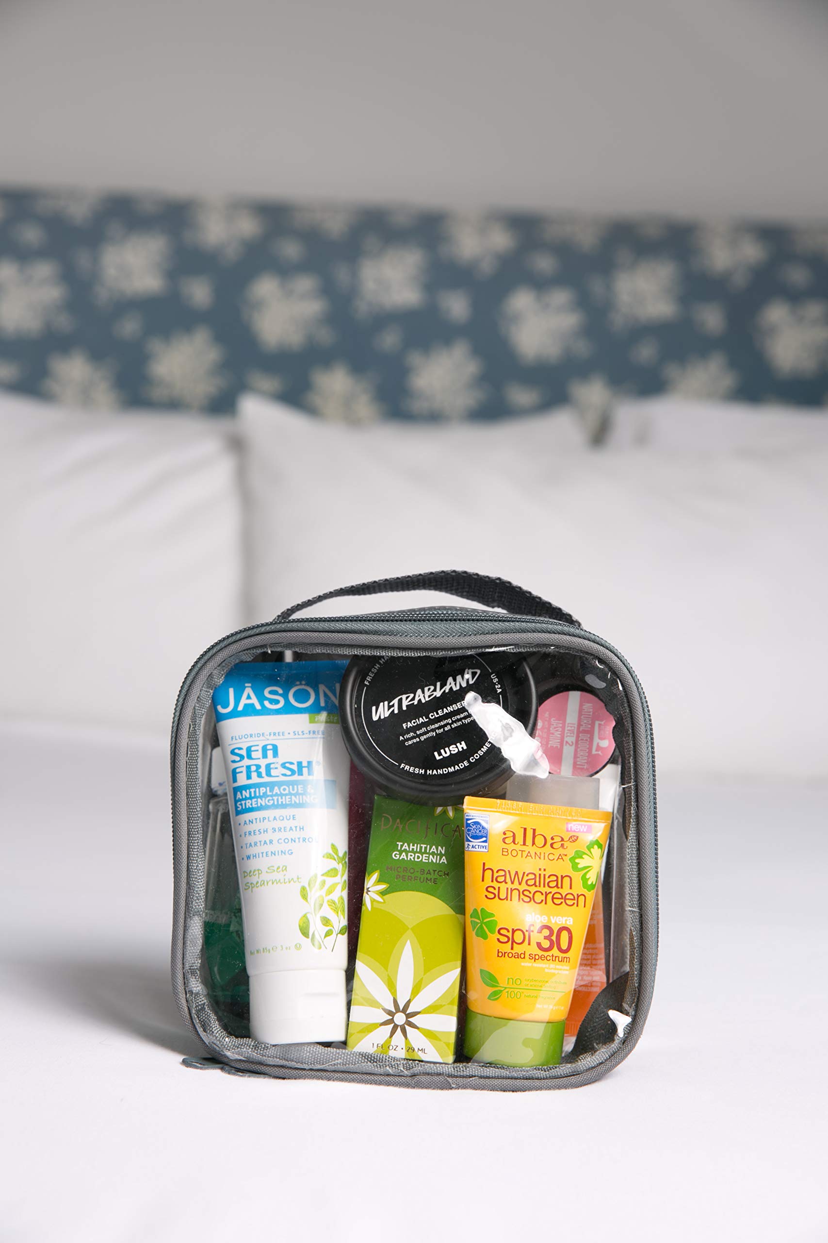 EzPacking Clear TSA Approved 3-1-1 Travel Toiletry Bag for Carry On/Quart Size Transparent Liquids Pouch for Airport Security/Reusable See Through Vinyl & PVC Plastic Organizer Men Women (Gray)