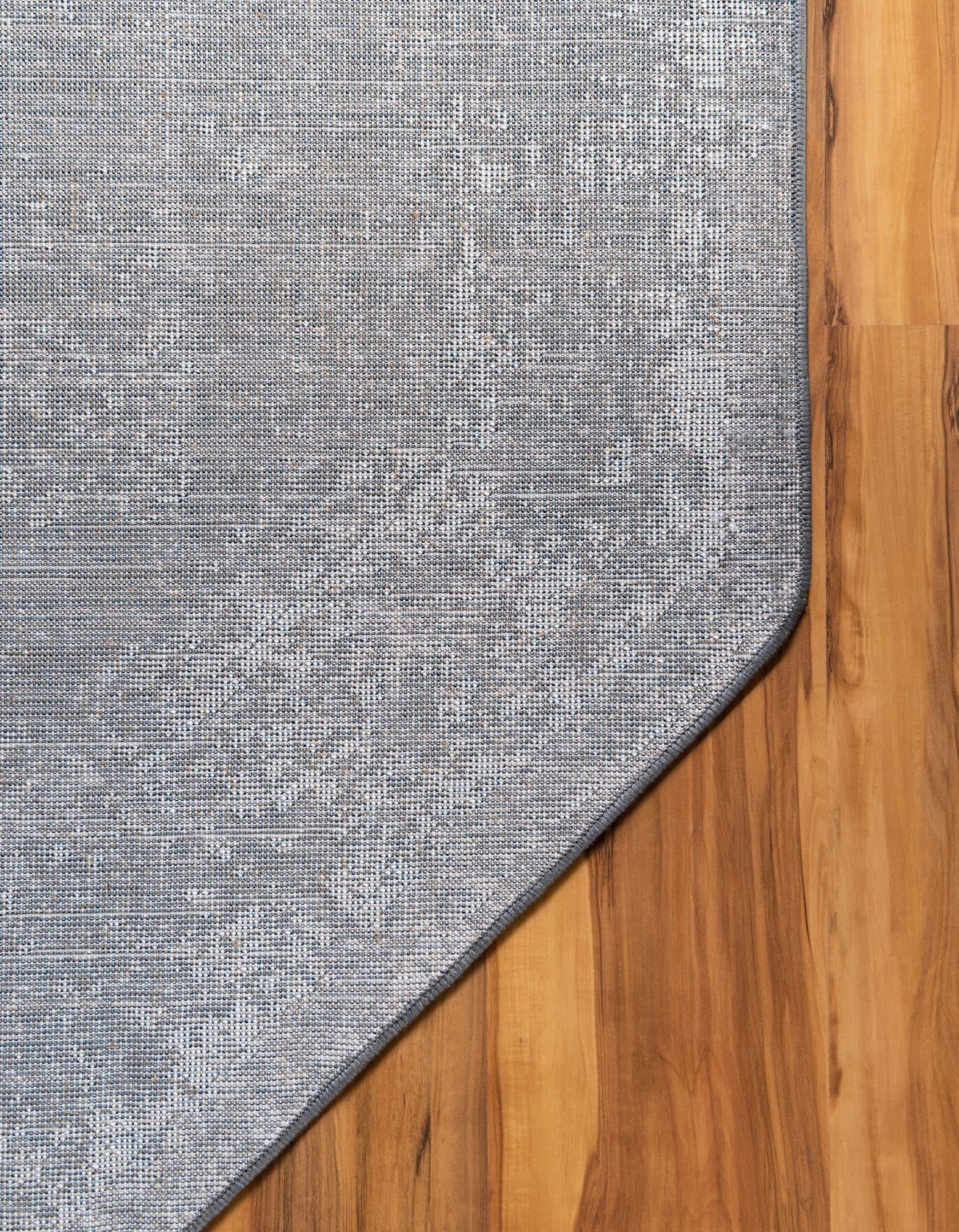Rugs.com Monte Carlo Collection Rug β 5' Octagon Dark Gray Medium Rug Perfect for Living Rooms, Kitchens, Entryways