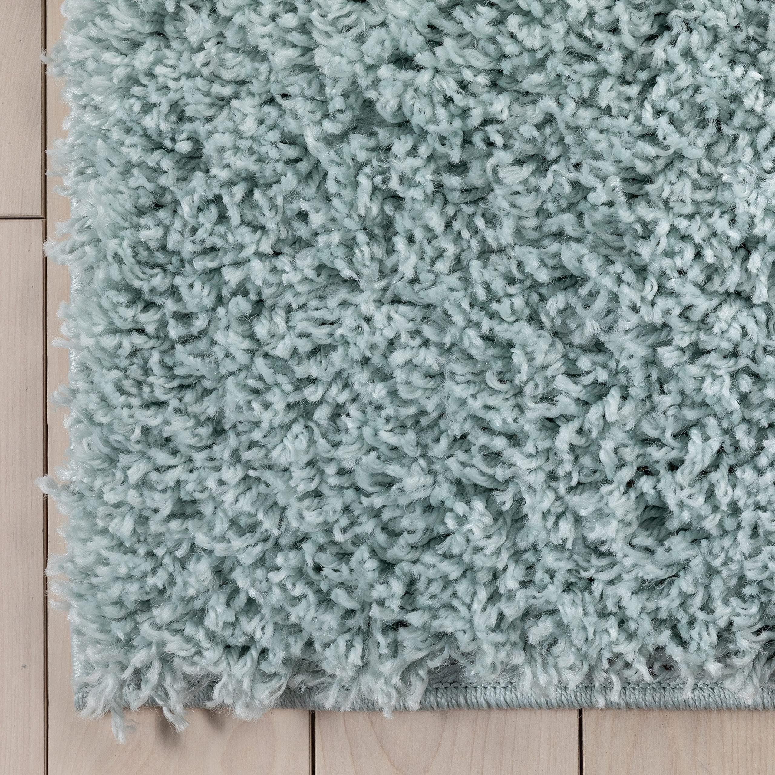 Well Woven Emerson Plain Shag Seafoam Green Textured Area Rug (3'11" x 5'3")