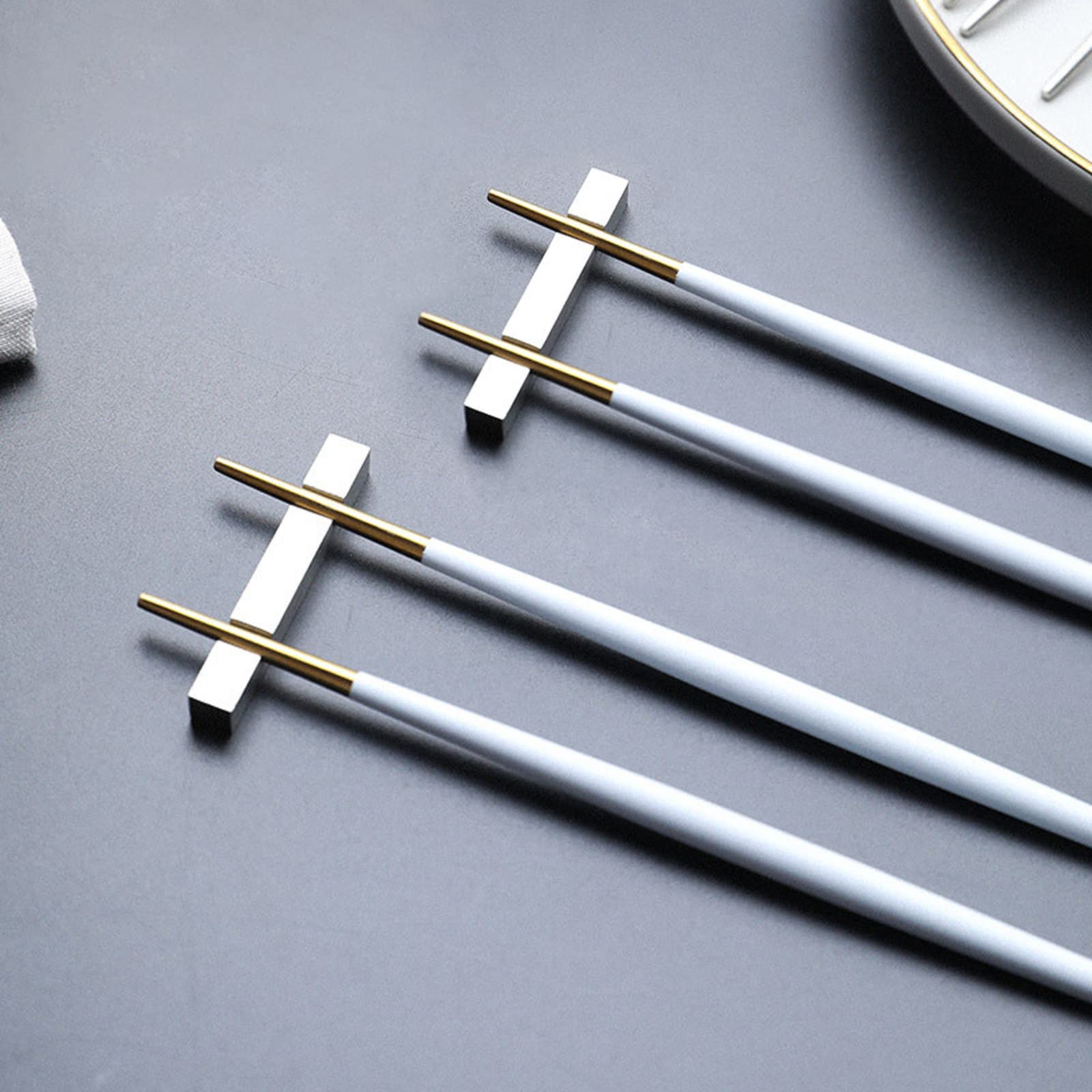 Chanjiso Creative Metal Chopsticks,5 Pairs 304 Stainless Steel Japanese Pointed Sushi Tableware Non Slip Chopsticks Gift⦠(Five white gold heads)
