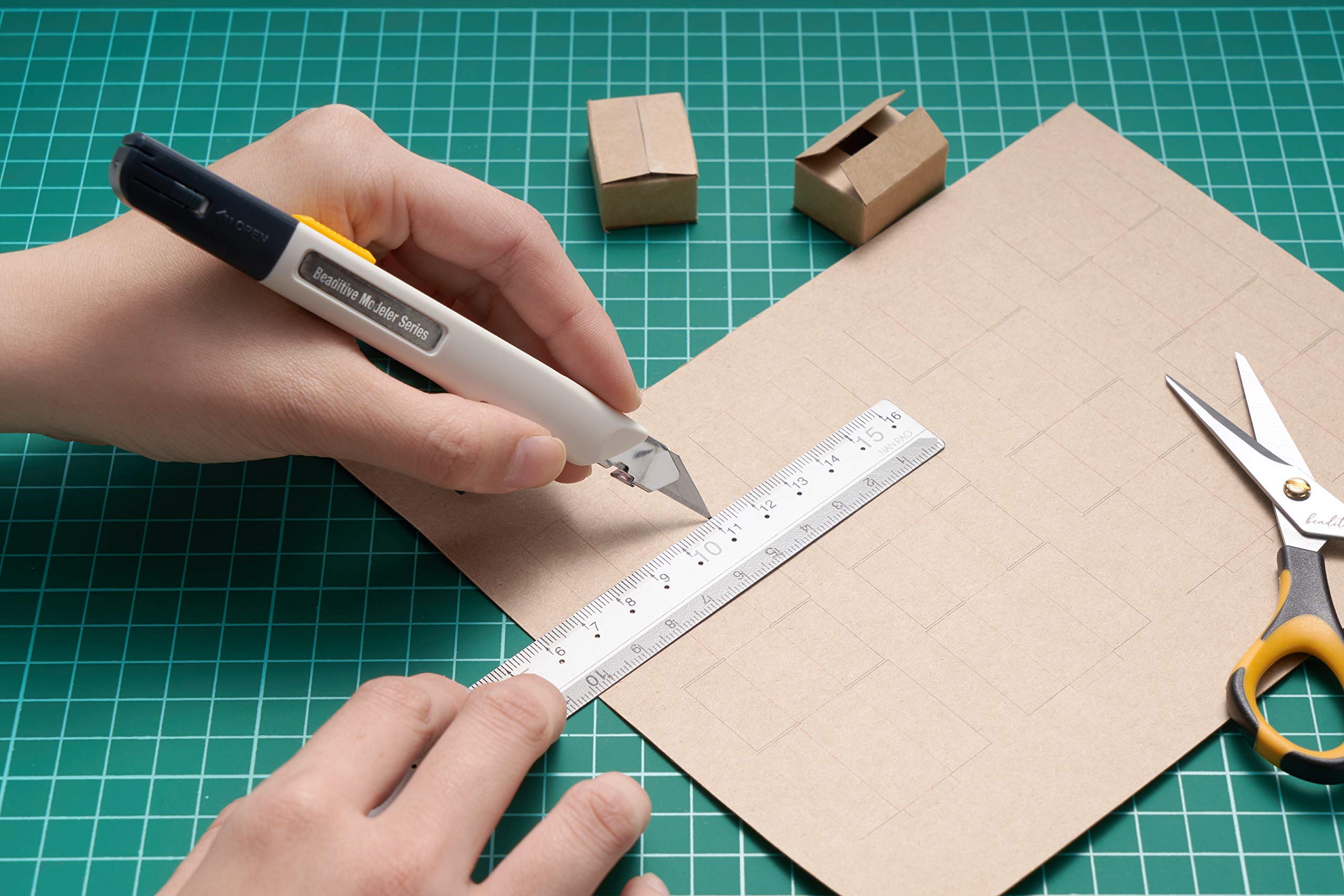 Beaditive High Precision Detail Craft Knife With 30 blades - 30 Degree Blade Utility Knife - Art, Craft, Model Making