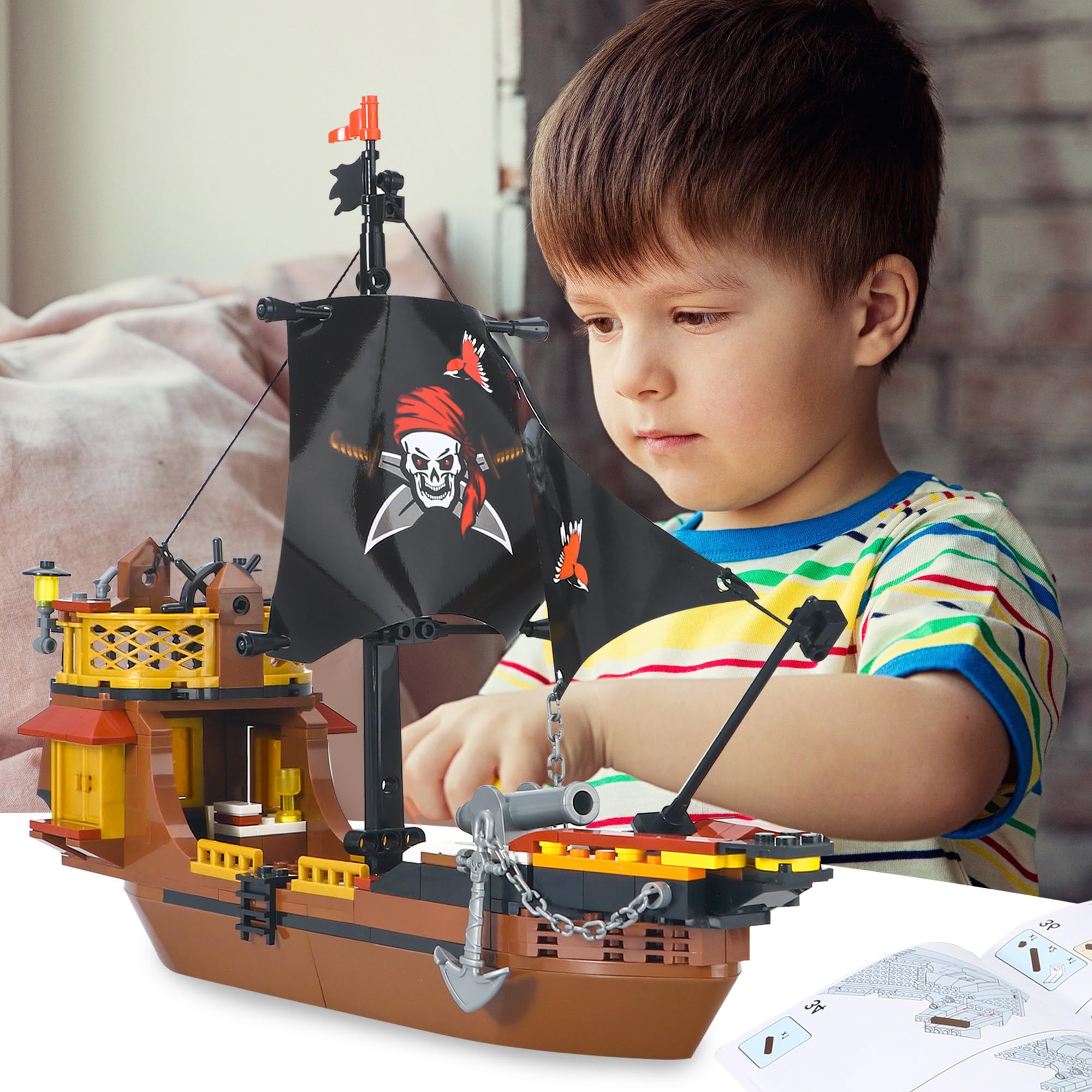 BRICK STORY Pirate Ship Building Set Toy Boats and Ships Construction Toy Xmas Gifts Boys Present for 6-12 Year Old, 167pcs