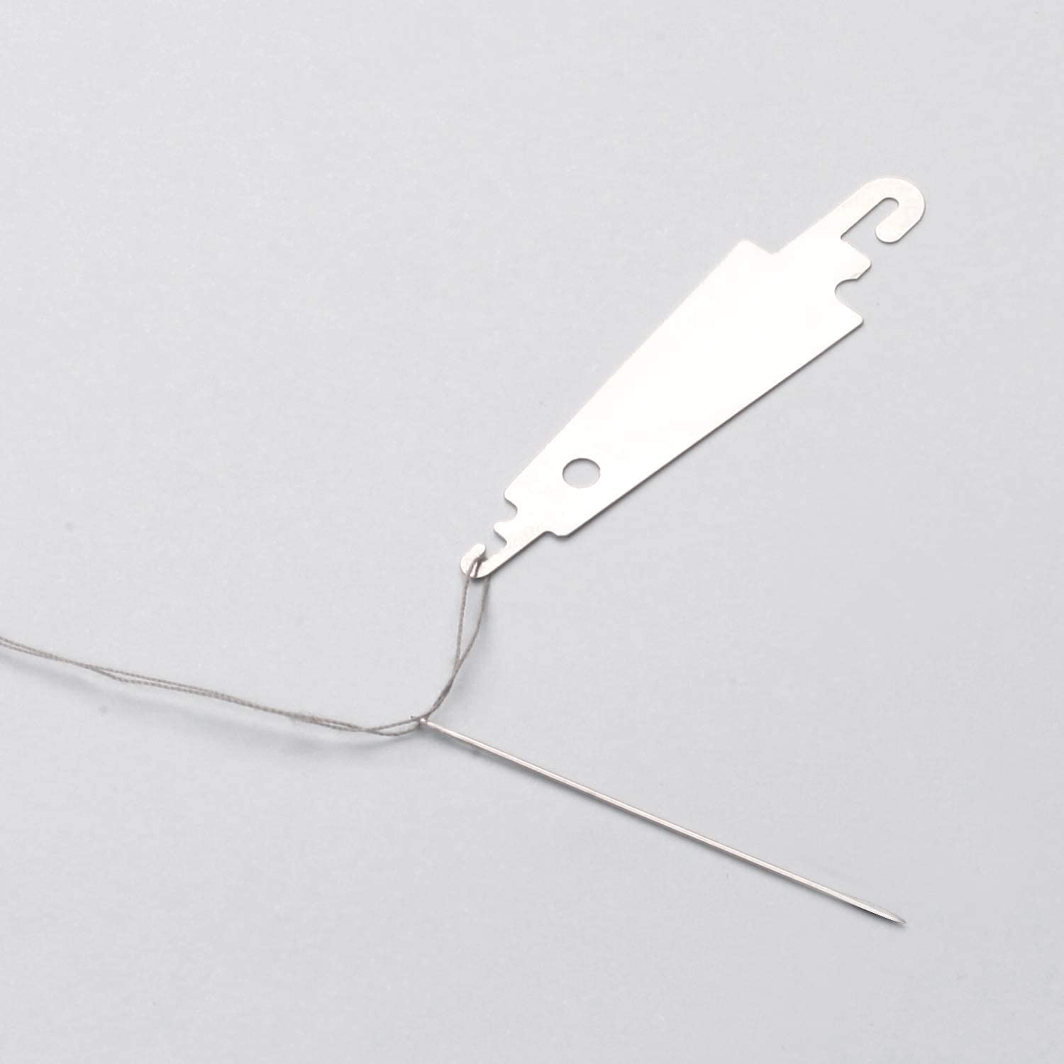 60pcs Stainless Steel Needle Threader Embroidery Cross Stitch Needle-Threading Sewing Needlework DIY Tool for Large Eye Needles