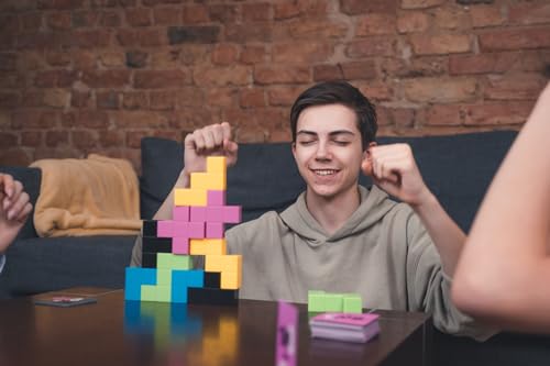 BRAIN GAMES TEAM3 Pink Board Game - A Thrilling Party Game