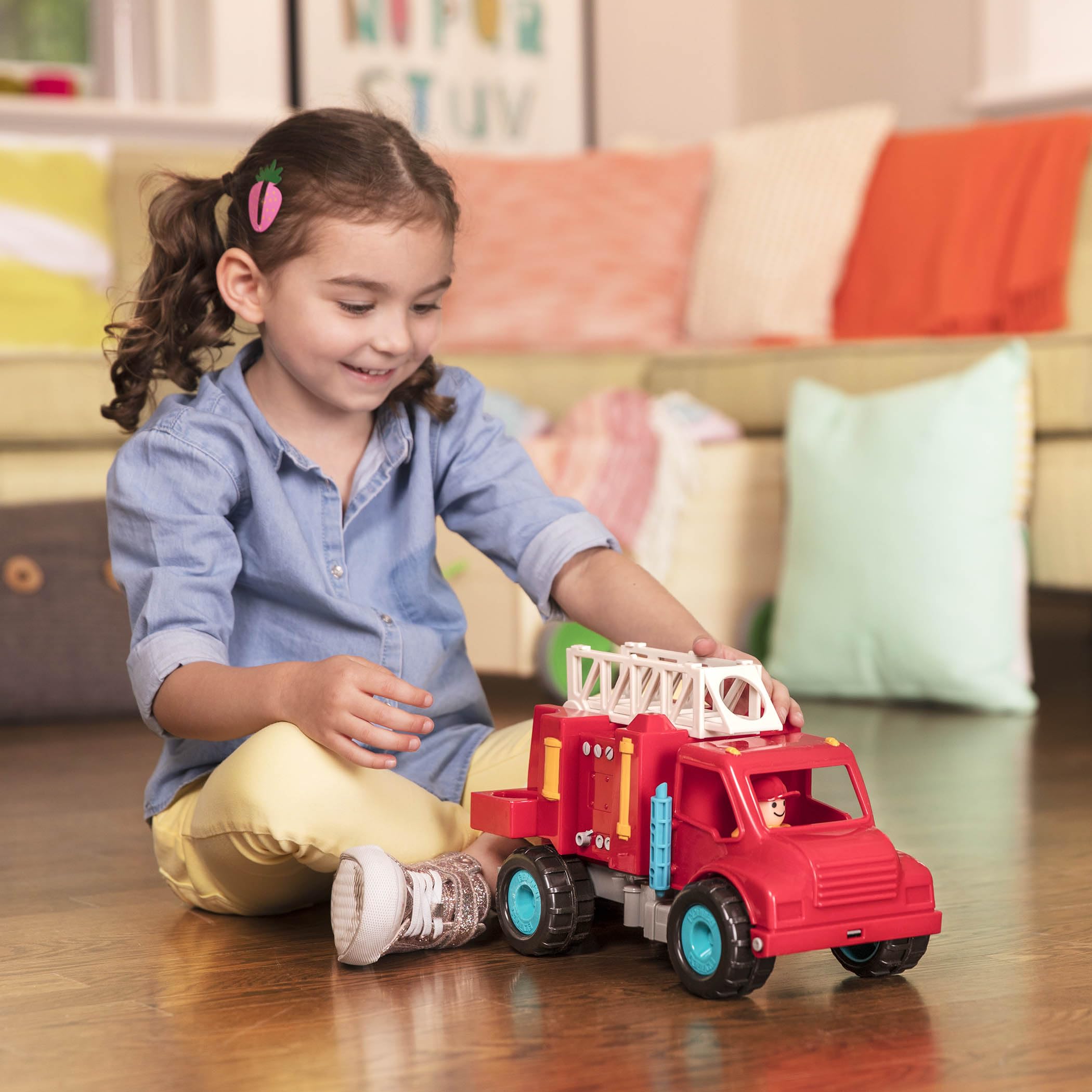 Battat – Toy Fire Truck & Figures – Classic Toddler Trucks – Red Fire Engine Toy – Soft Rubber Wheels – 18 Months + – Fire Engine