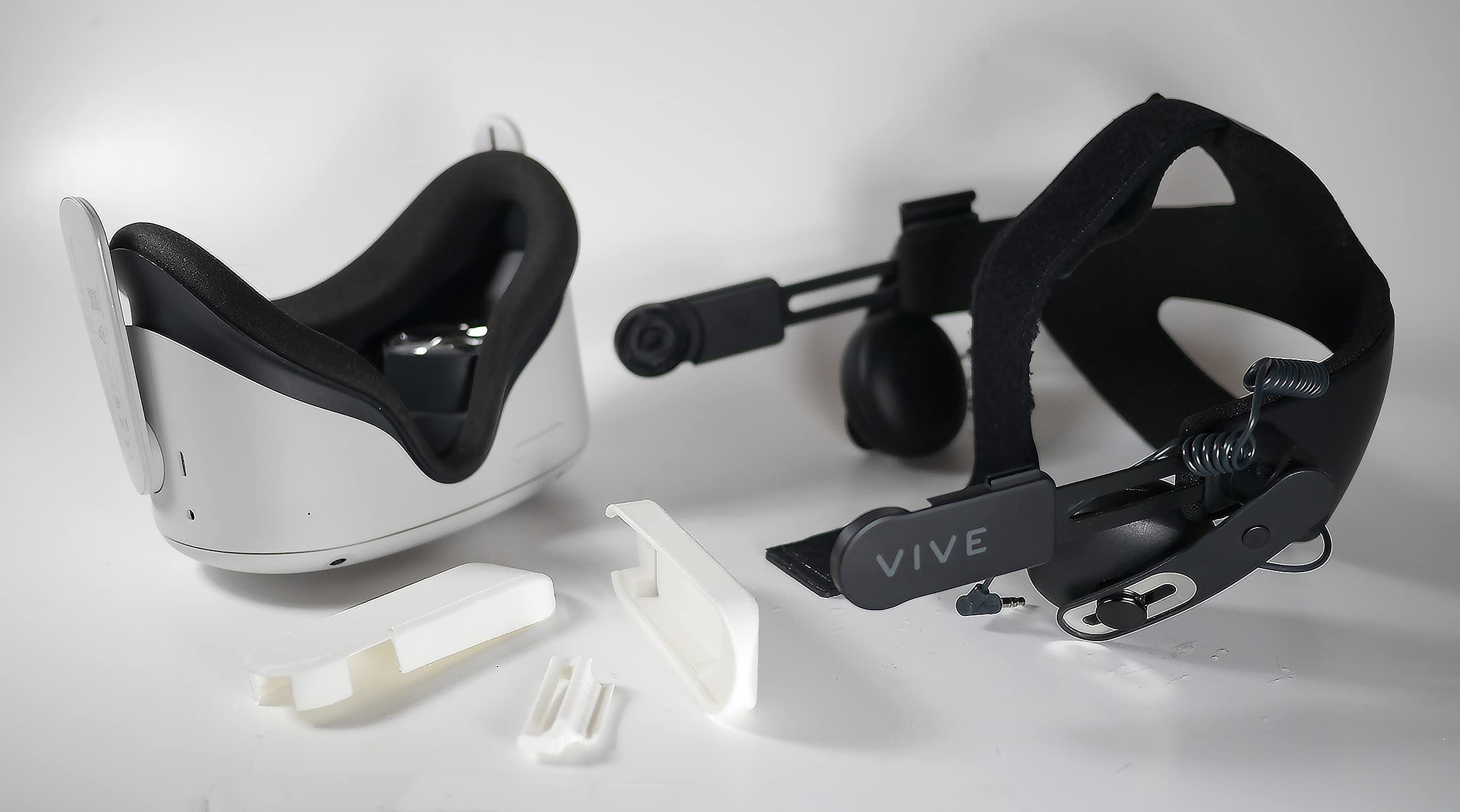 Business Company VR FrankenQuest 2 Adapter Kit for Oculus Quest 2 to Vive Deluxe Audio Strap (Overhang White)