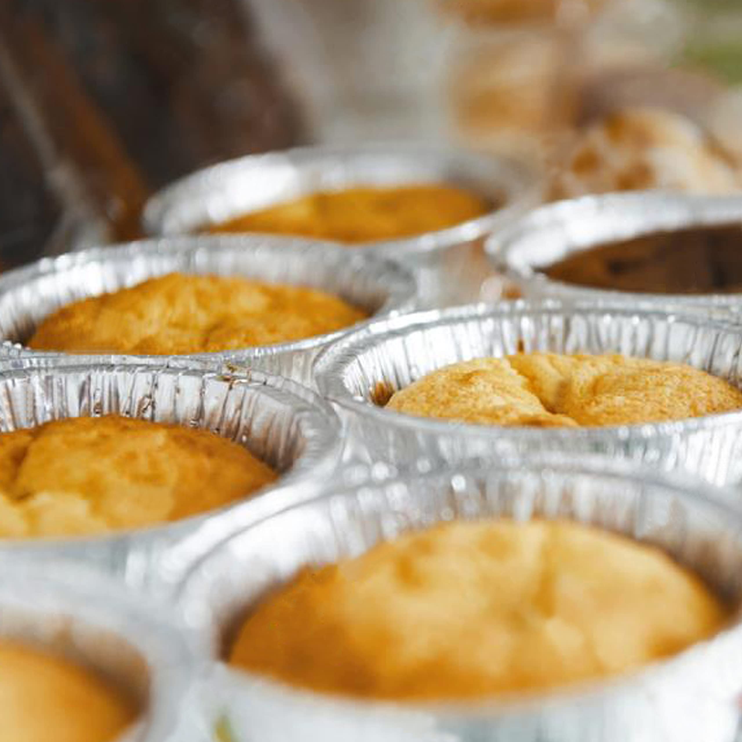 AIDUZETY 5" Foil Baking Pans with Lids - Perfect for Baking and Storing Food (30Pack)