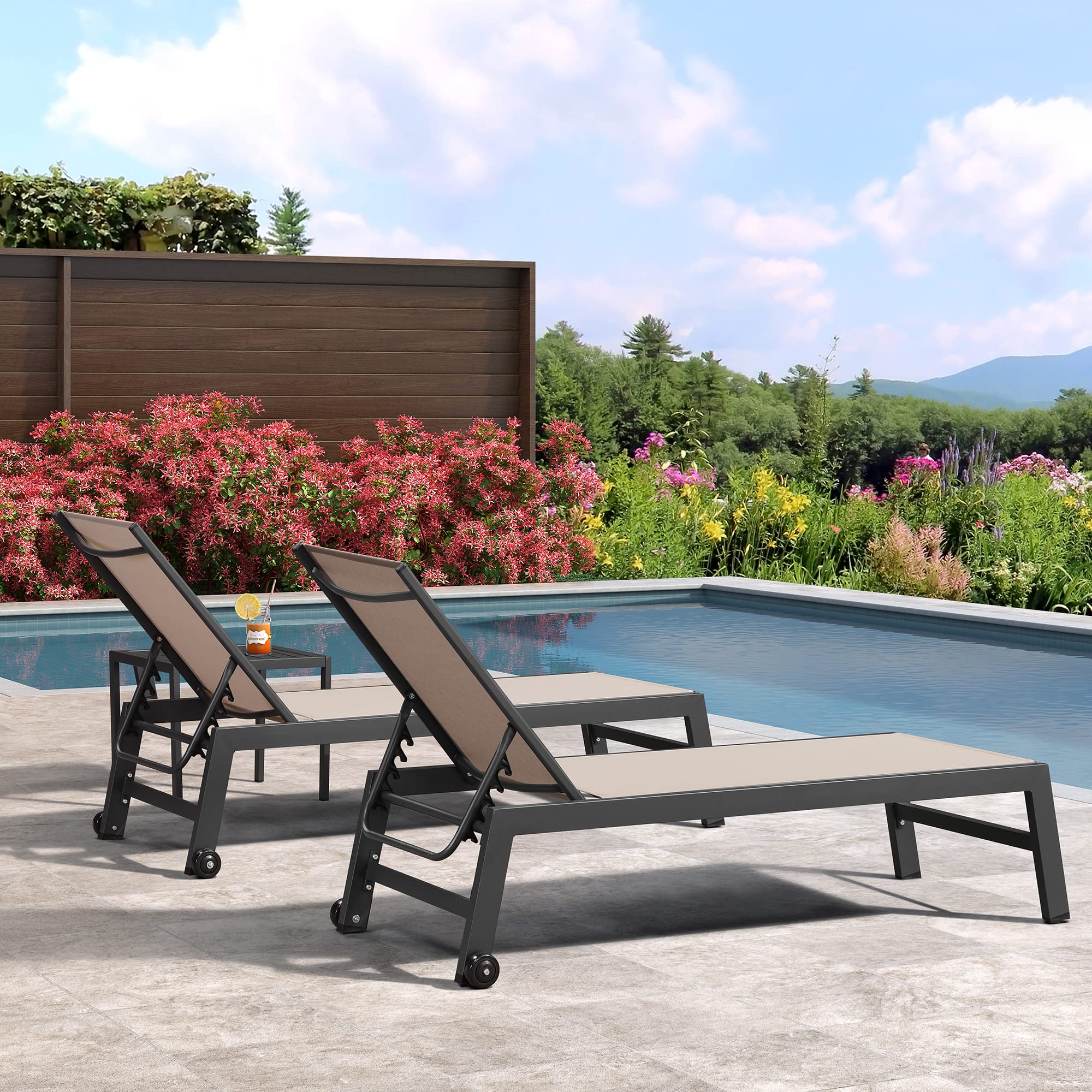 PURPLE LEAF Patio Chaise Lounge Set 4 Pieces Aluminum Outdoor Lounge Chairs with Wheels, Textilene Sunbathing Recliner, Beige