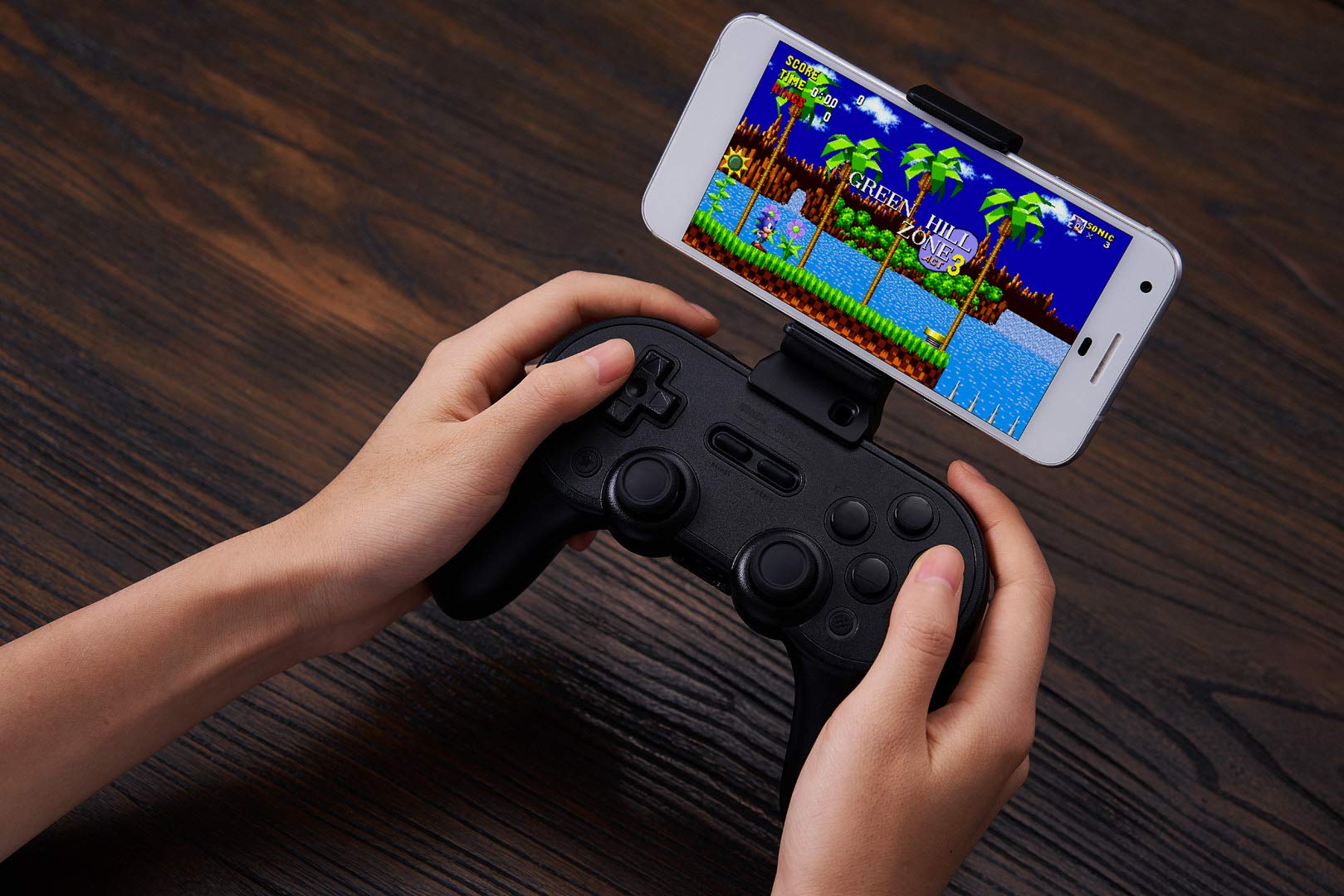 8Bitdo Smartphone Clip for SN30 Pro+ Bluetooth Gamepad (Black Edition)