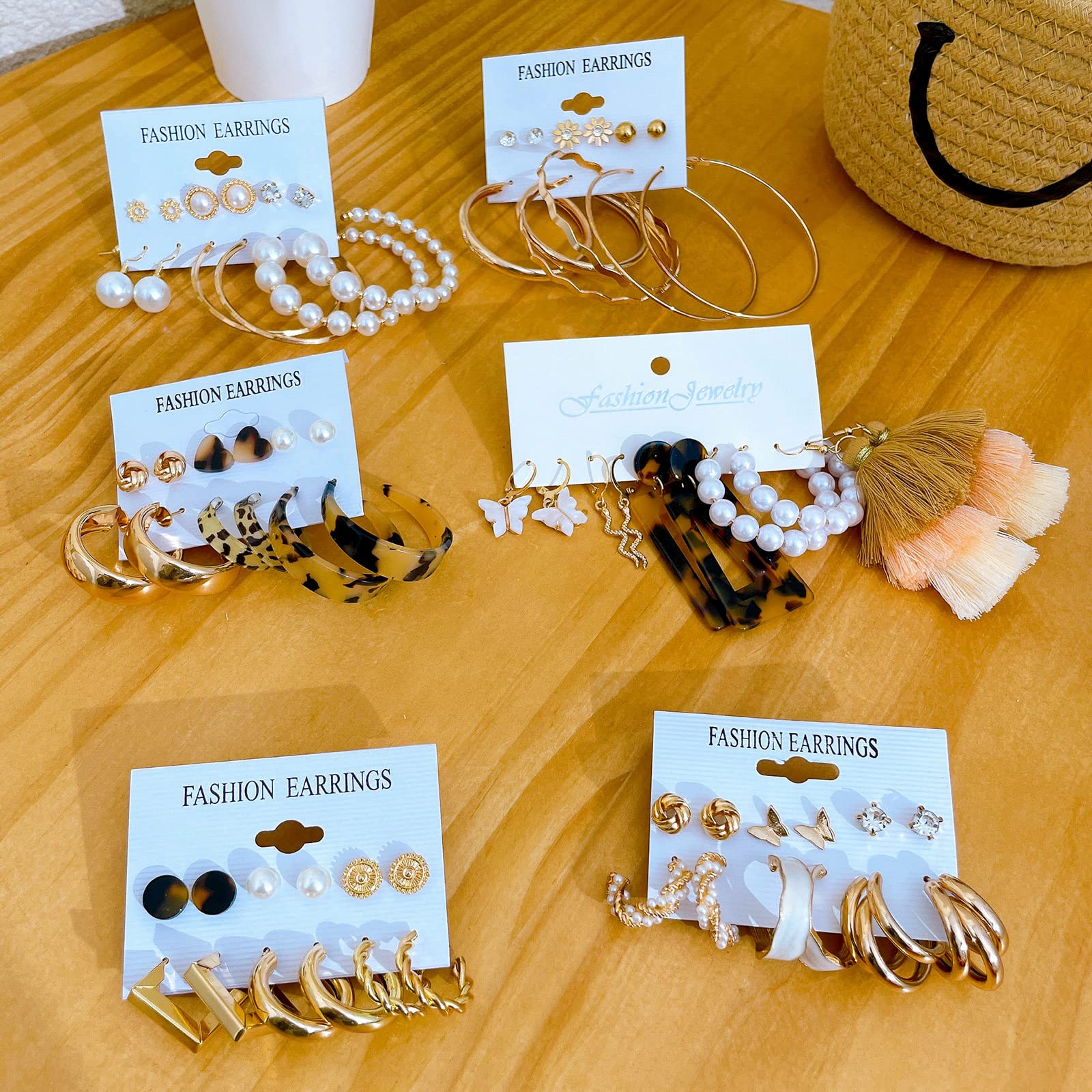 51 Pairs Gold Hoop Stud Earrings Set For Women Multipack Pearl Butterfly Heart Drop Dangle Earrings Fashion Earrings Pack