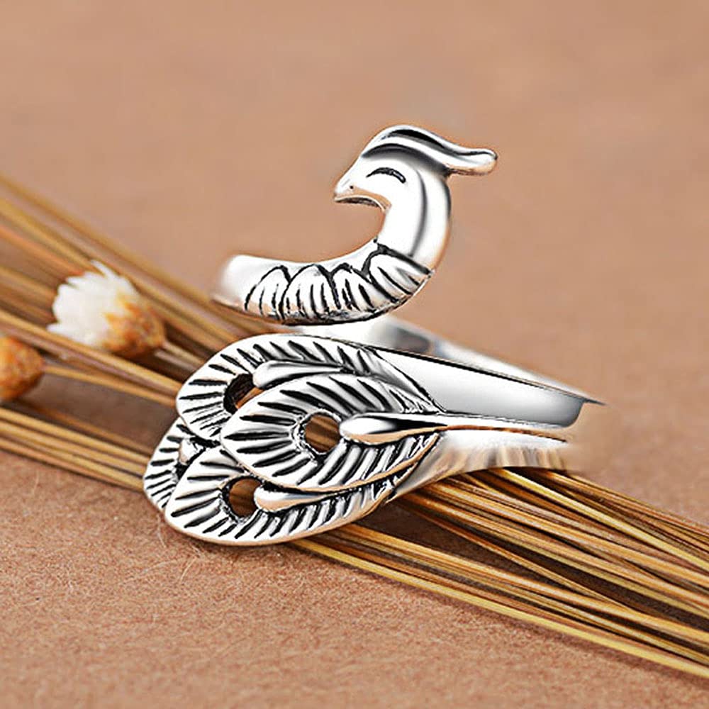 6 Pcs Adjustable Knitting Loop Crochet Loop Knitting Accessories, Hand-Made Silver-Plated Copper Rings, Faster Crocheting, Advanced Peacock Ring, Yarn Guide Finger Holder Knitting Thimble
