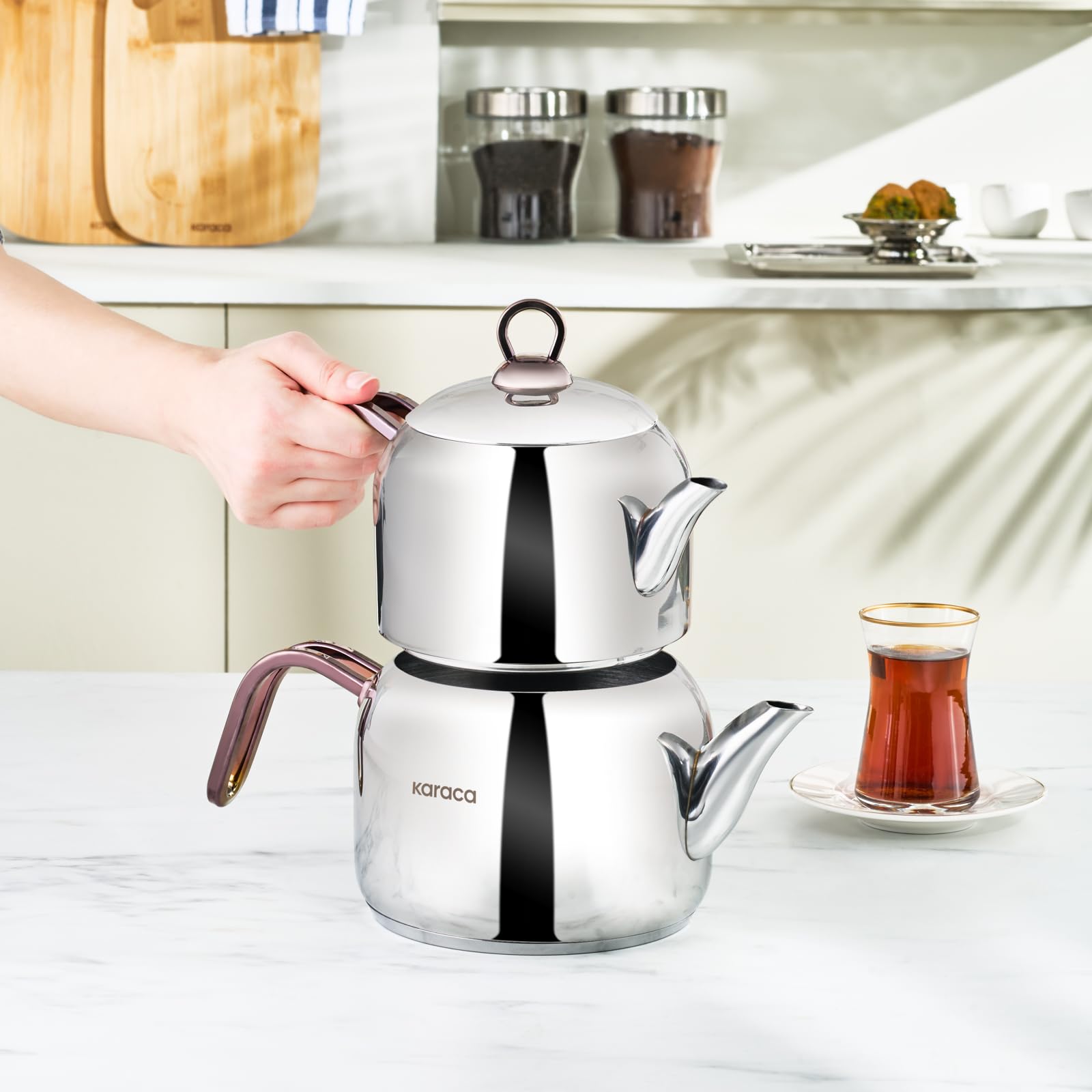 Karaca Manes Medium Turkish Teapot Set - Stainless Steel Teapot with Lid - (Turkish Tea Pot 1.35 Liters & Water Tank 1.95 Liters) - Non-Burning Bakelite Handles Midi Tea Maker & Induction Tea Kettle